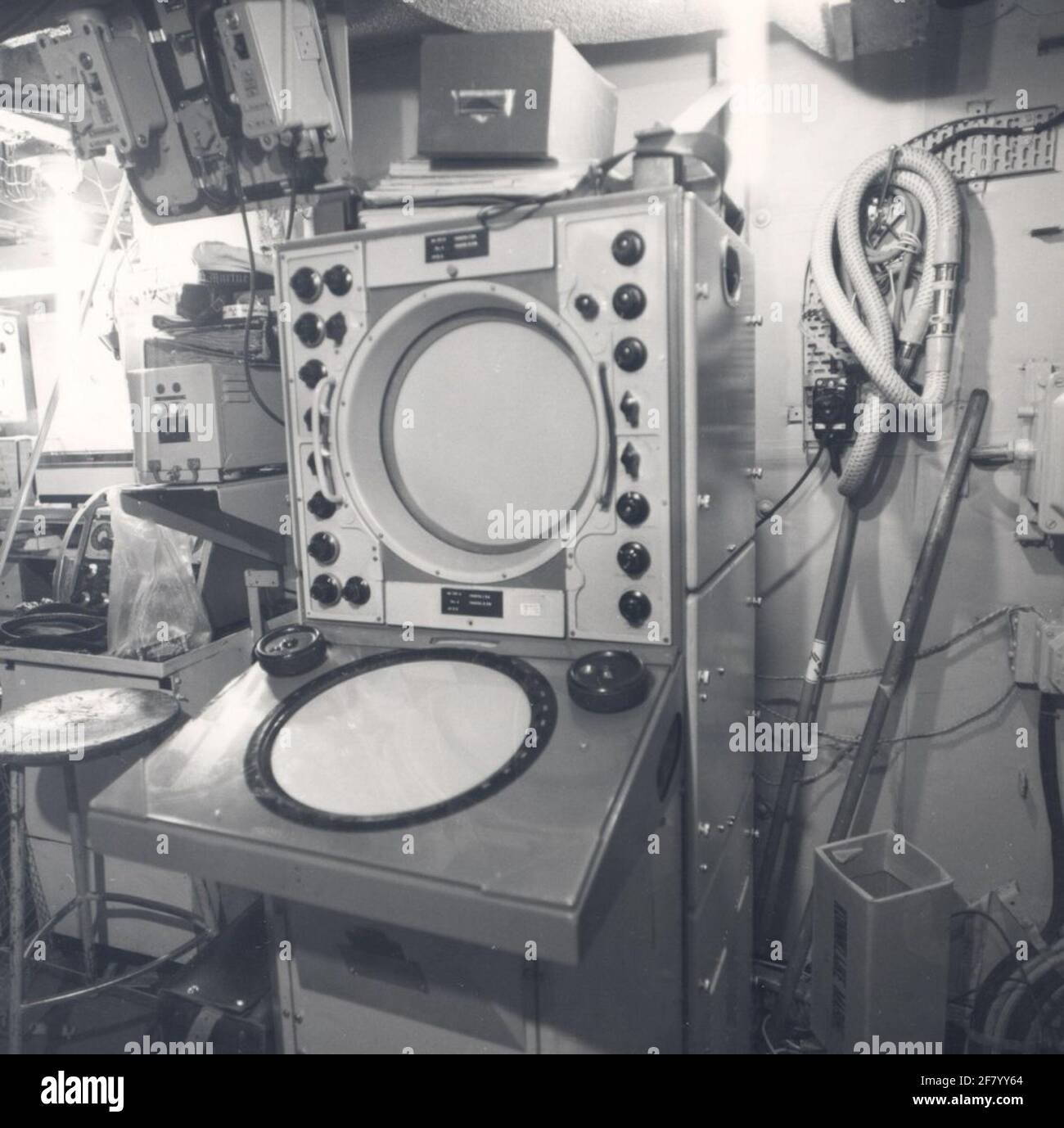 Submarine warning hi-res stock photography and images - Alamy