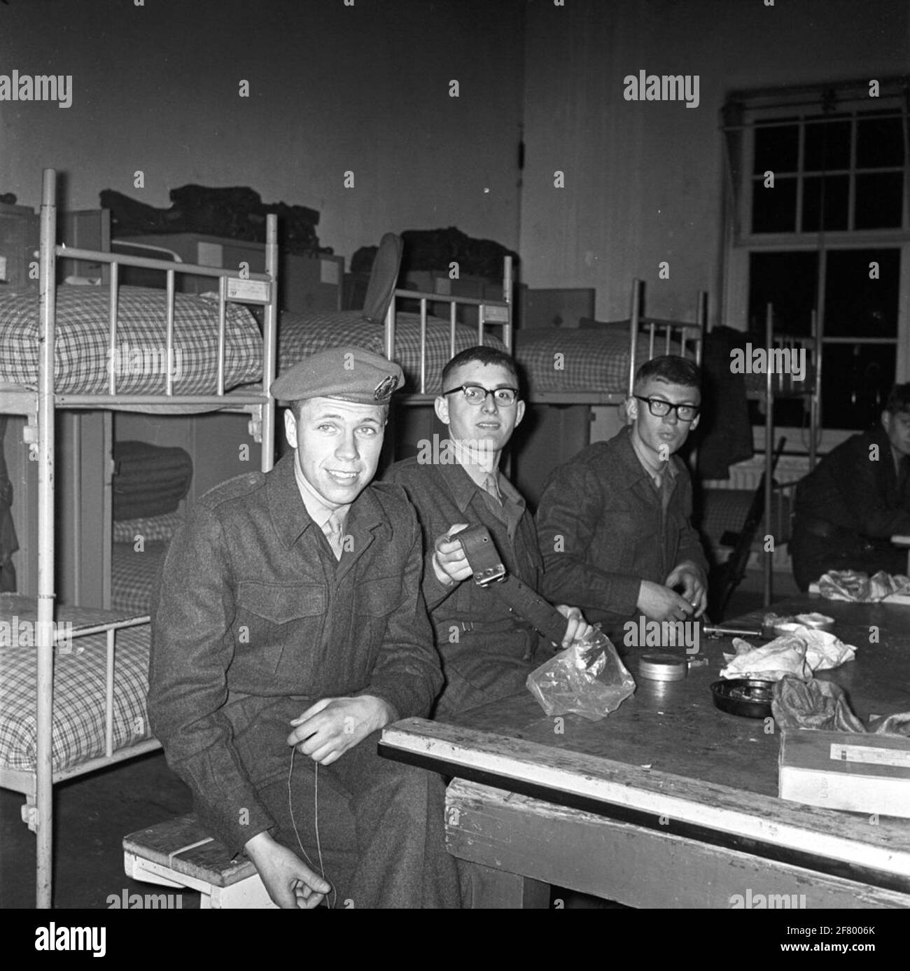 A new class of conscript soldiers commits maintenance of their ...