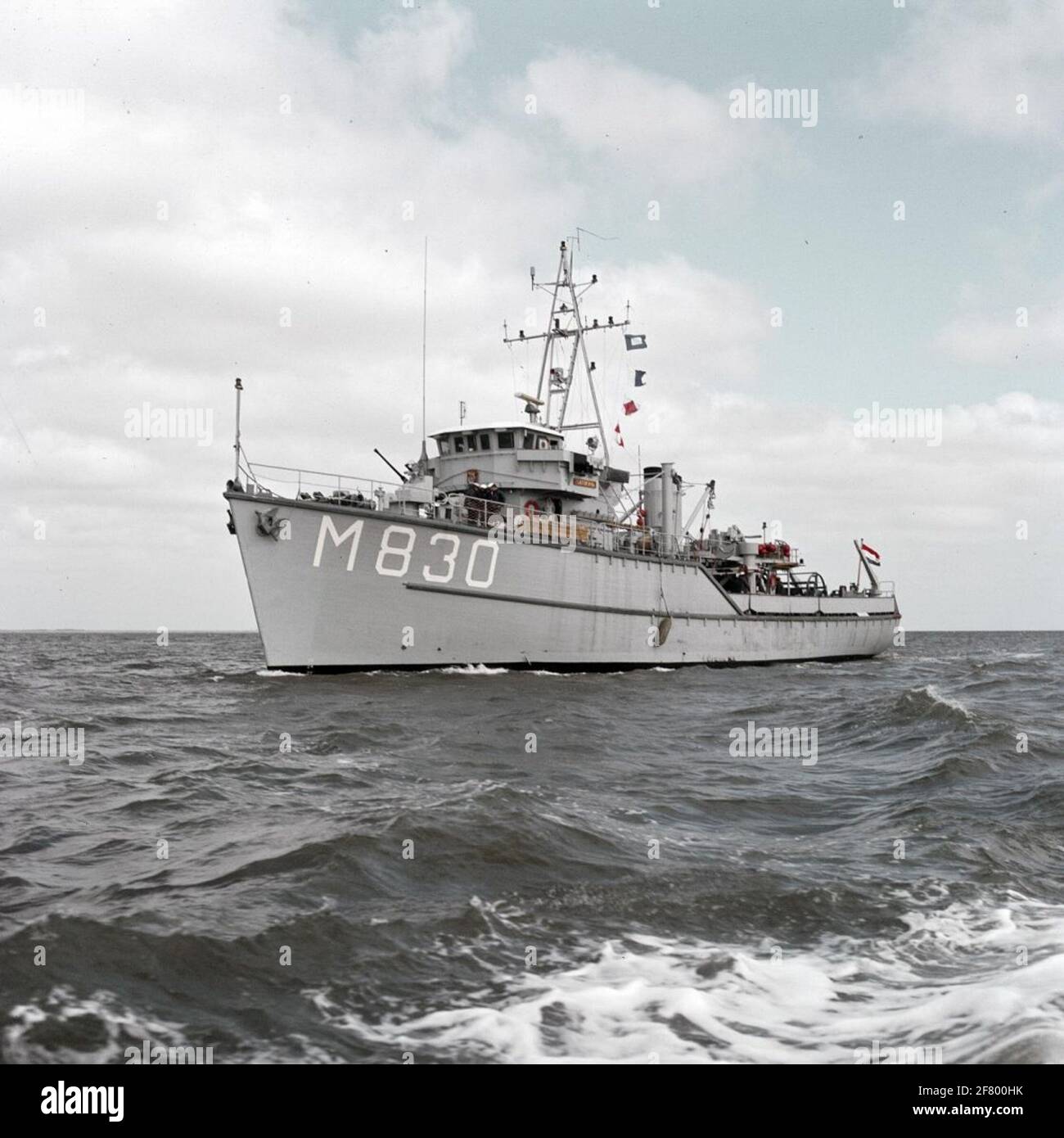 Coastal sweeper Hr.Ms. Sittard (EX-MSC 186, 1956-1996 Stock Photo - Alamy