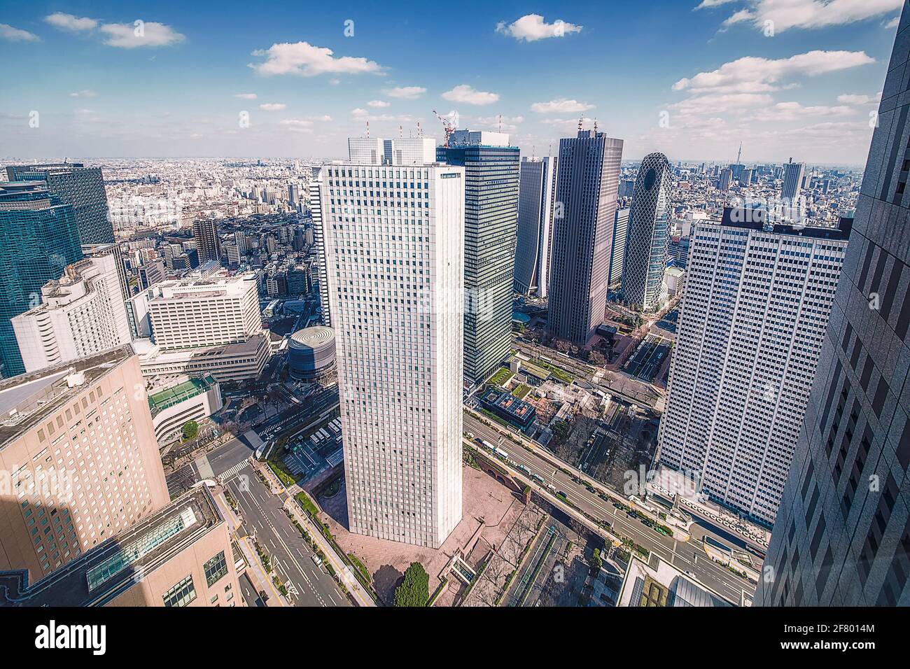 Aerial view of the Tokyo Metropolitan Government Building observation ...