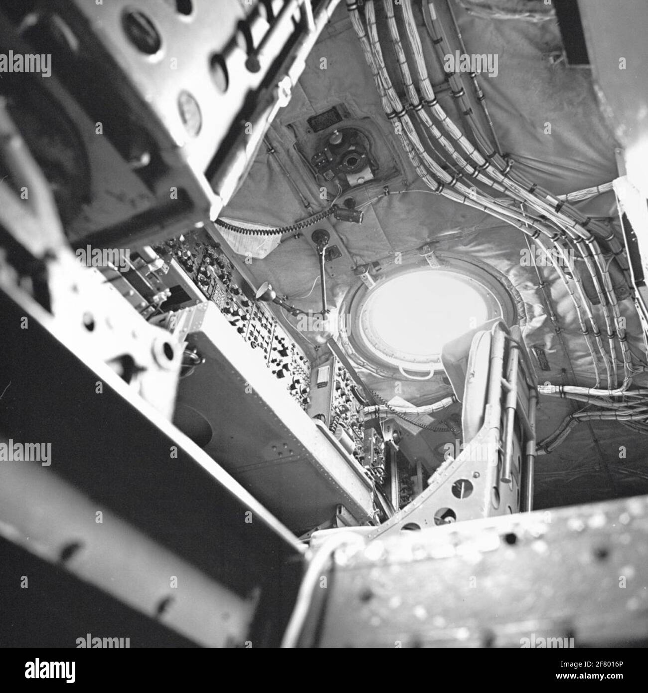 Maritime patrol fluid Lockheed SP-2H Neptune (1961-1982), interior ...