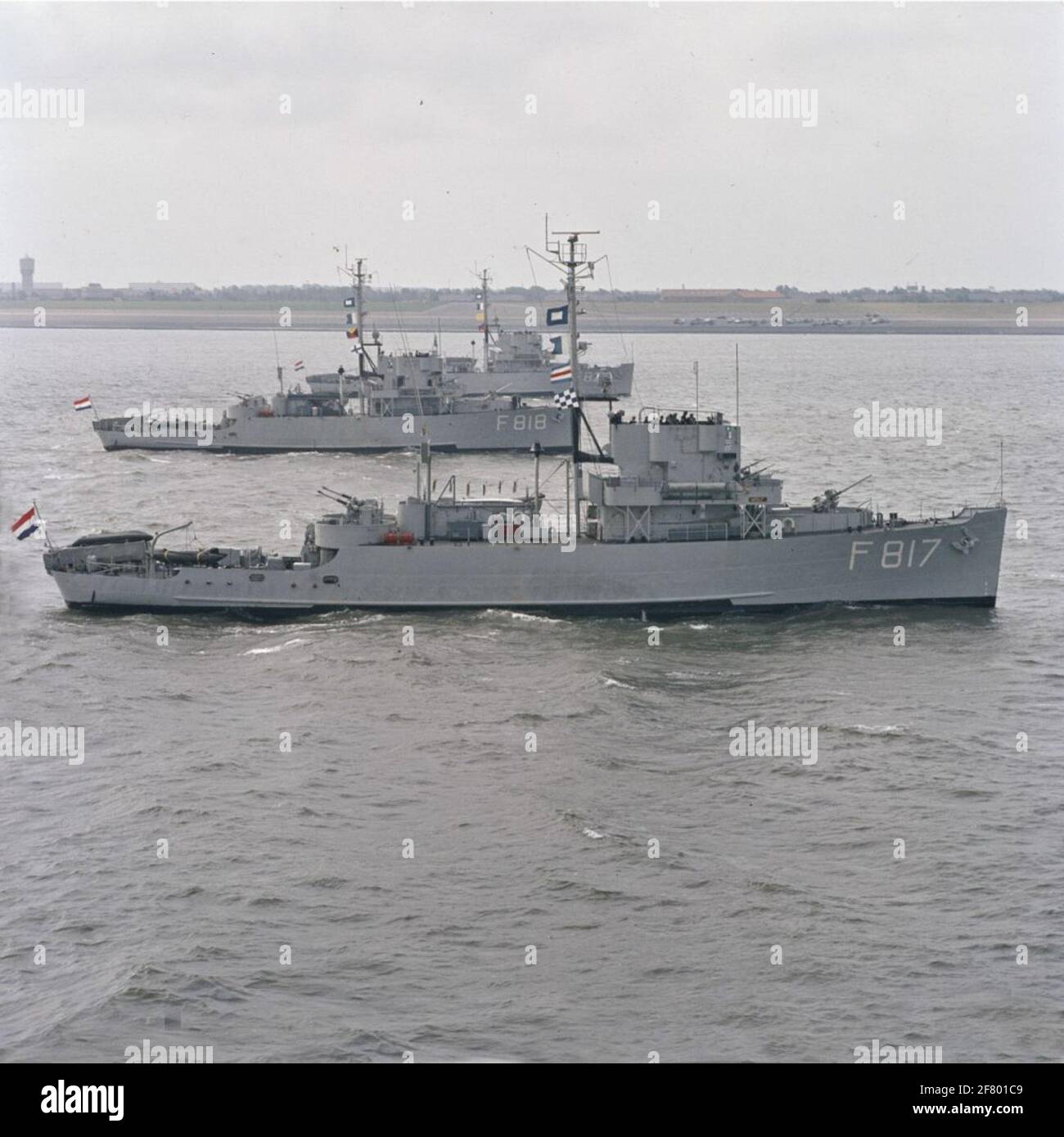 Frigates from the predator class with from front to the rear of Hr.Ms ...
