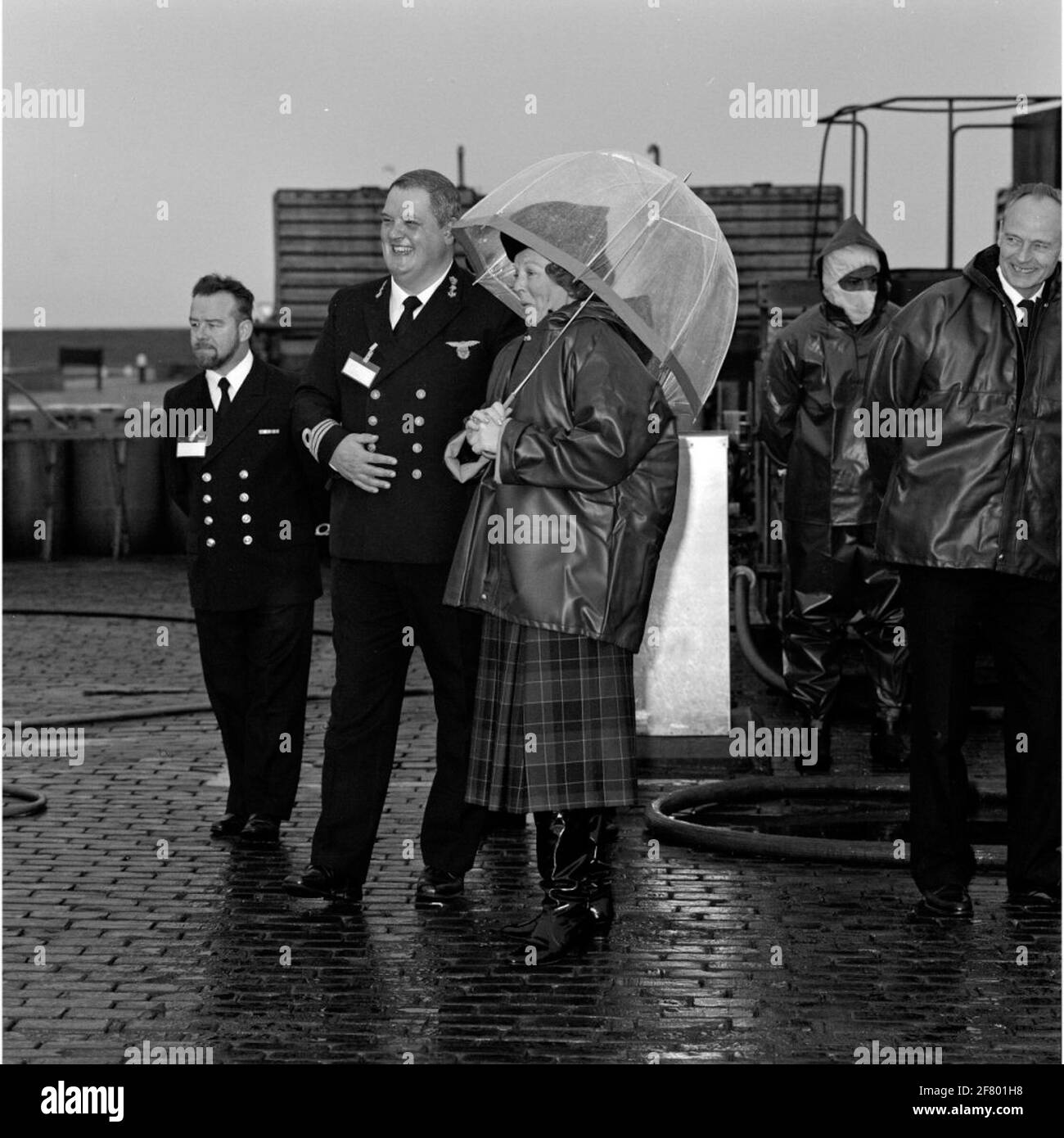 Visit HM Queen Beatrix (with umbrella) at the NBCD school (nuclear ...