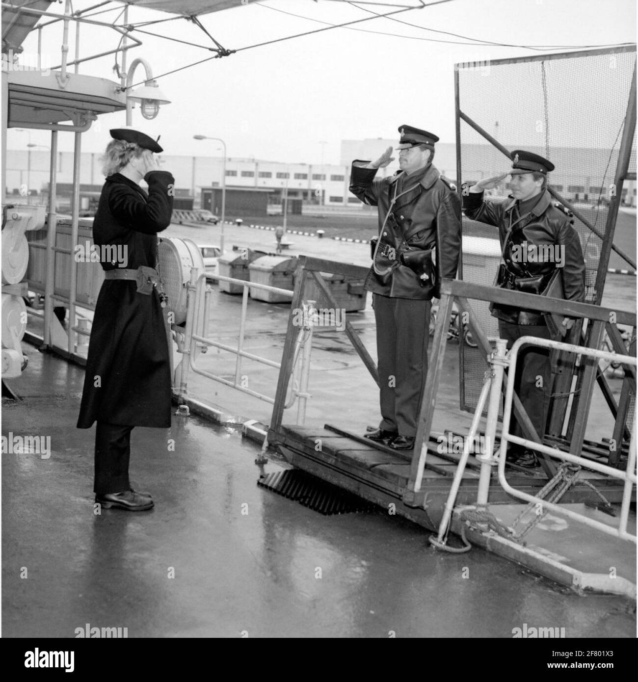 Marechaussees from the Marechaussee Brigade Den Helder at the last ...