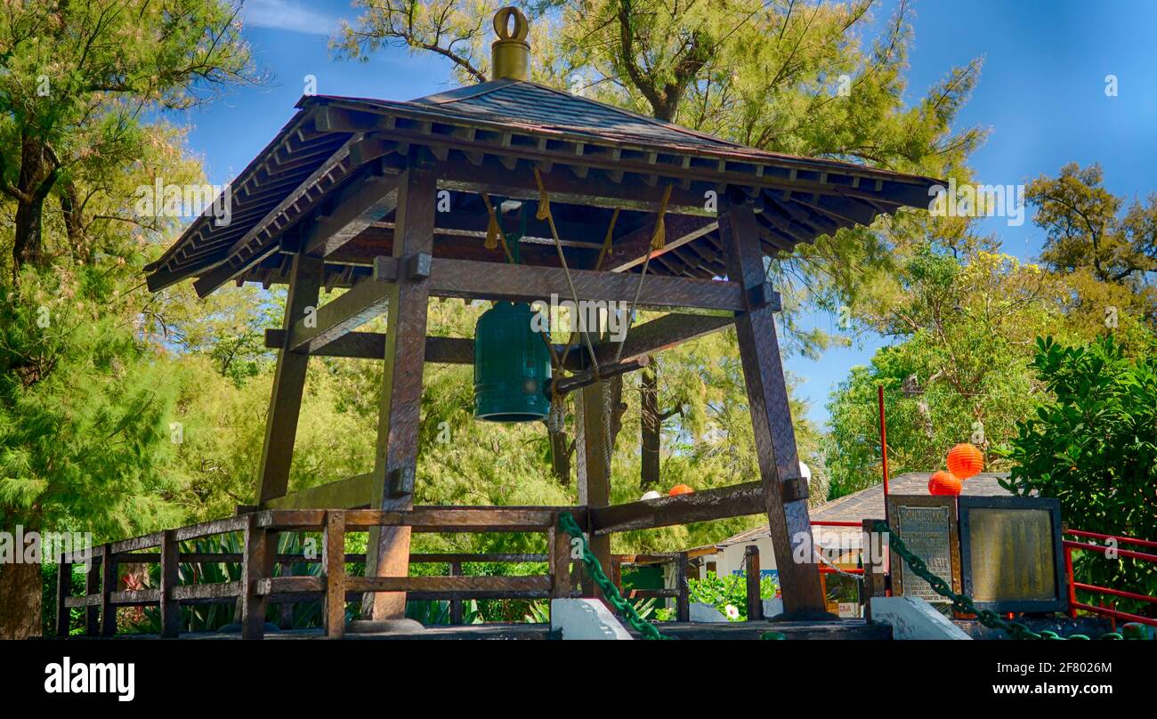 japanese peace bell located in "jardin japones" park Stock Photo - Alamy