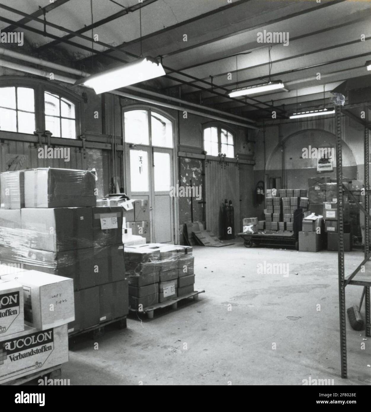 Incoming goods department hi-res stock photography and images - Alamy