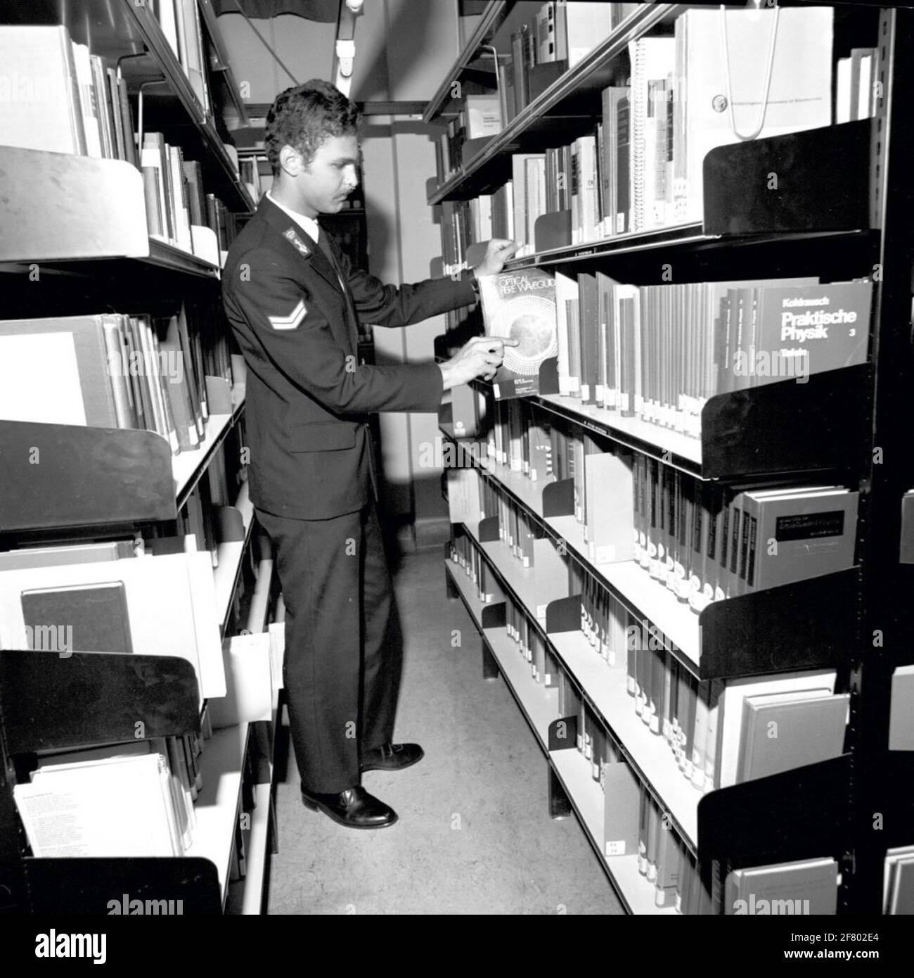 1976 library hi-res stock photography and images - Alamy