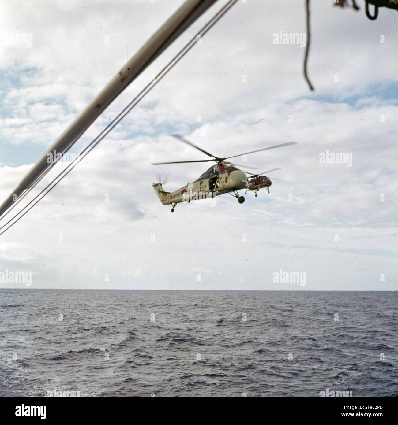 A Sikorsky HSS-1N (SH-34J, UH-34J) submarine control helicopter (1960 ...