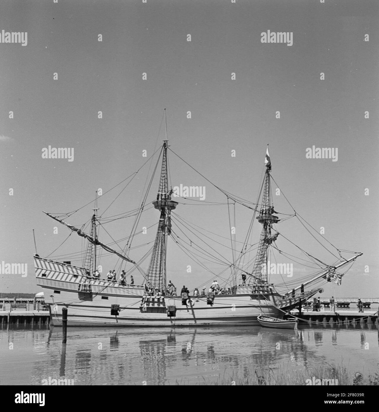 Dutch Sailors of Smaldeel 5 Visits (1957) The replica of the Susan ...