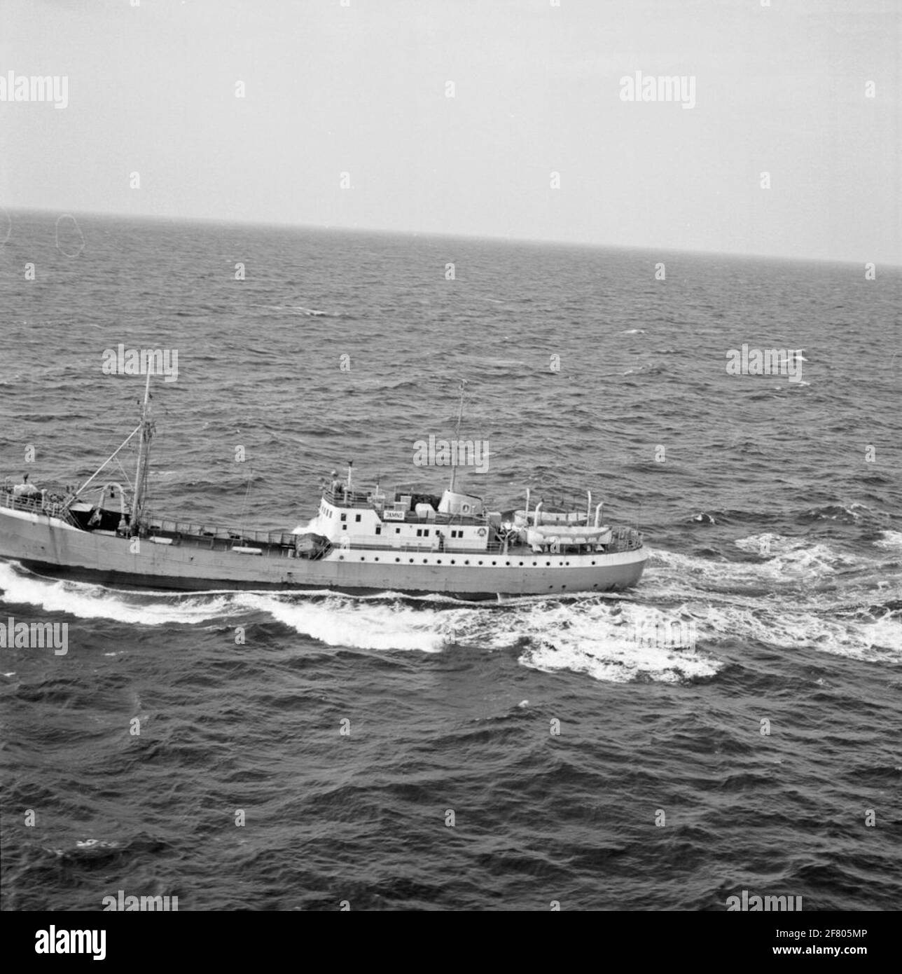 The Polish trawler (type B20) - Visfabriek Jamno (1963-1991). IMO ...
