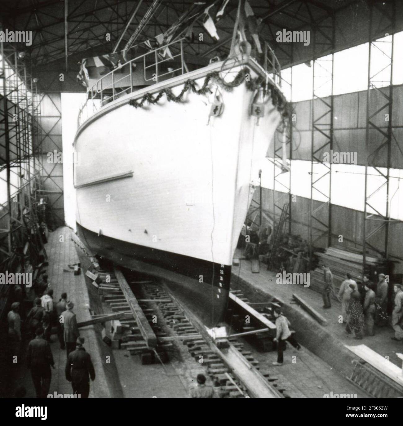 Mine sweep Hr.Ms. Naaldwijk (1955-1992) Launch Stock Photo - Alamy