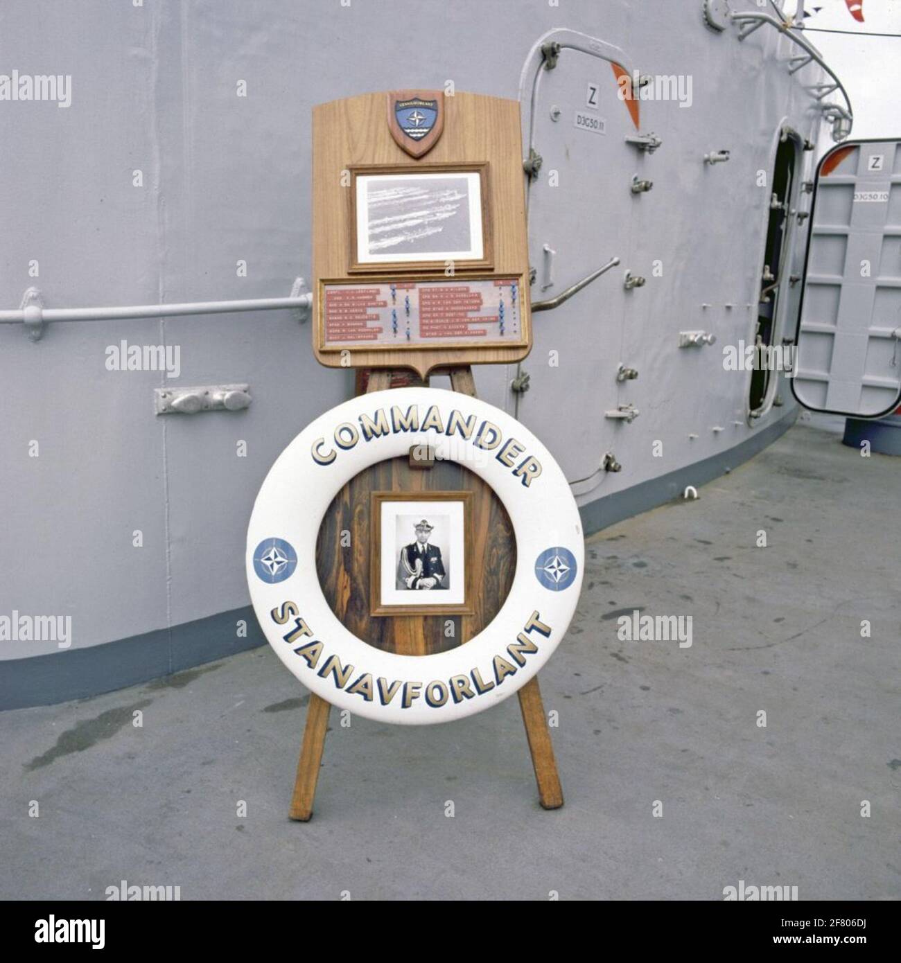 Commander standard hi-res stock photography and images - Alamy