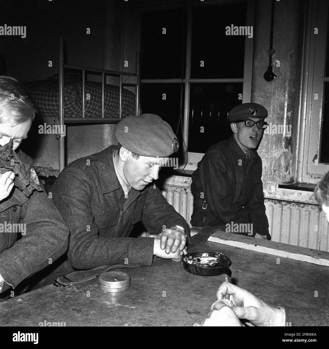 A new class of conscript soldiers commits maintenance of their ...