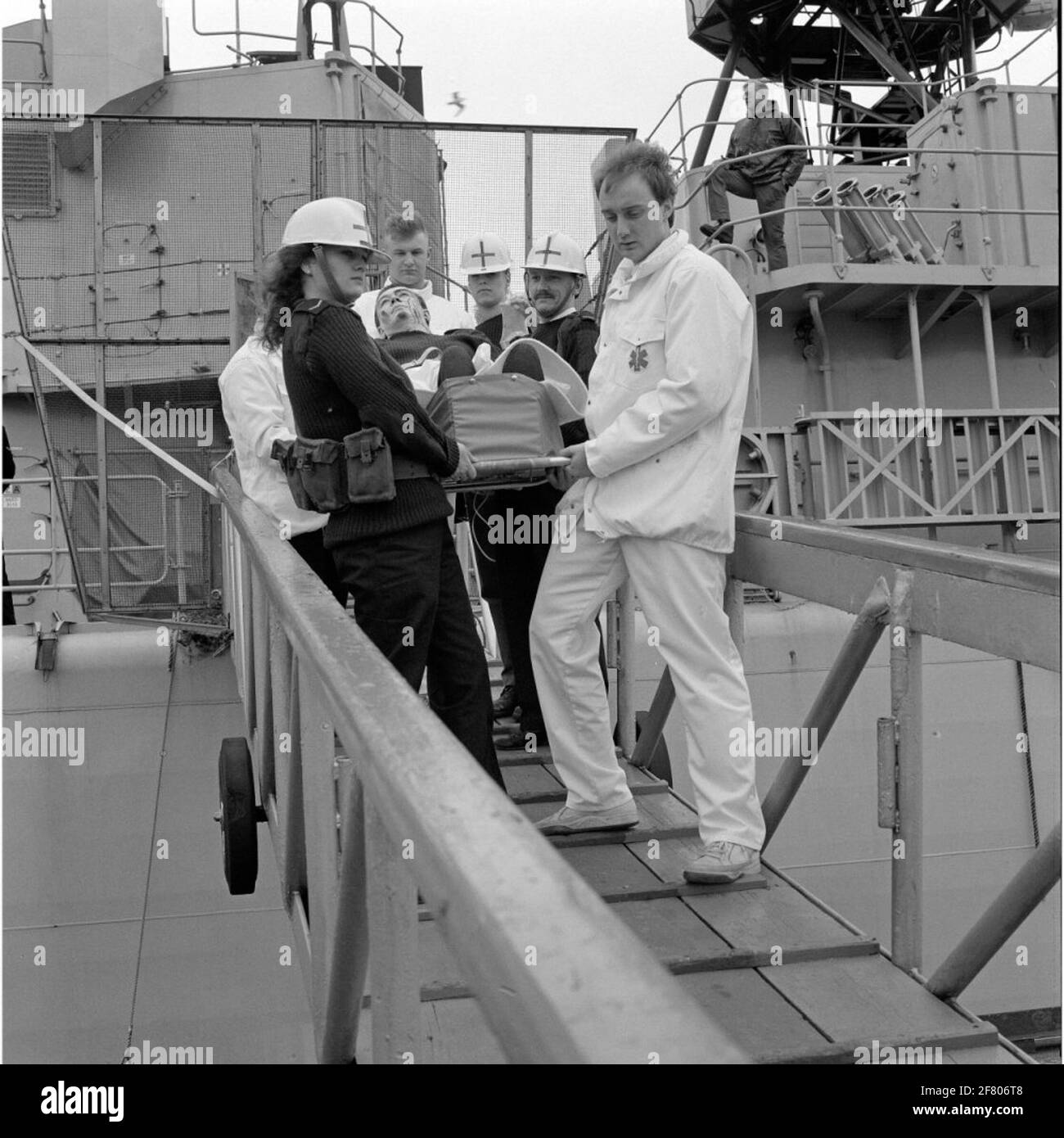 Recording T.B.V. A brochure about the role and skills of the infirmary ...