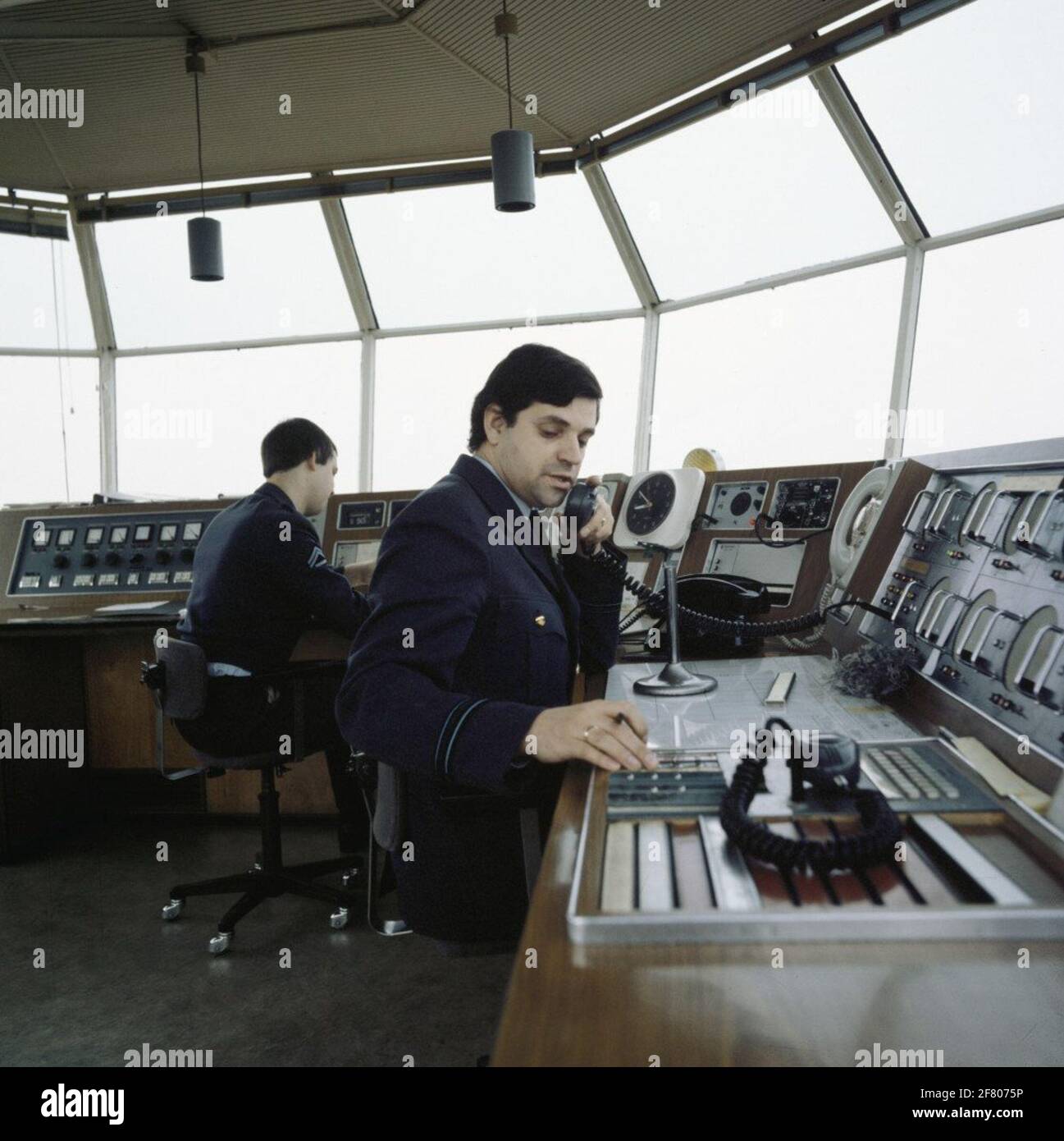 Air traffic supervision tower hi-res stock photography and images - Alamy