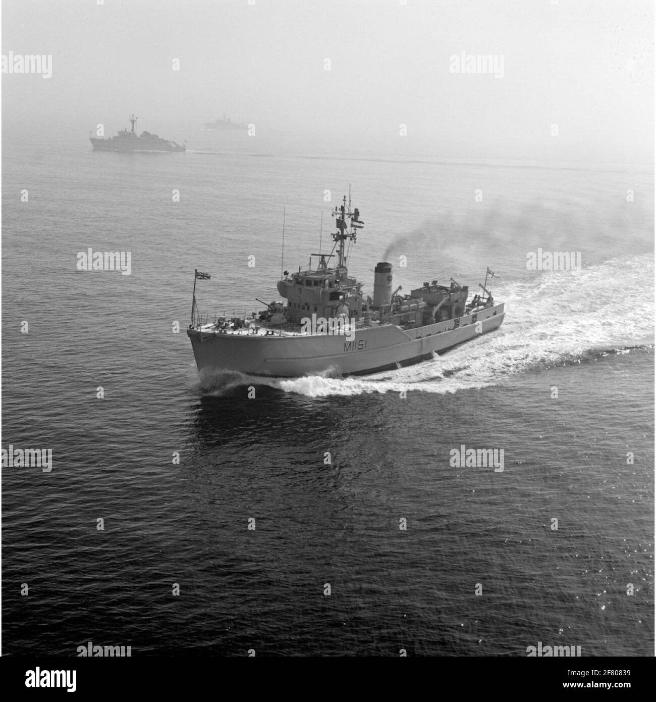 Ton class hi-res stock photography and images - Alamy