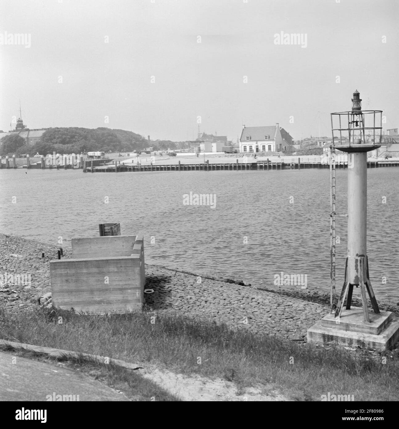 View of the mushroom (white building) at the port of Den Helder, 1956 ...