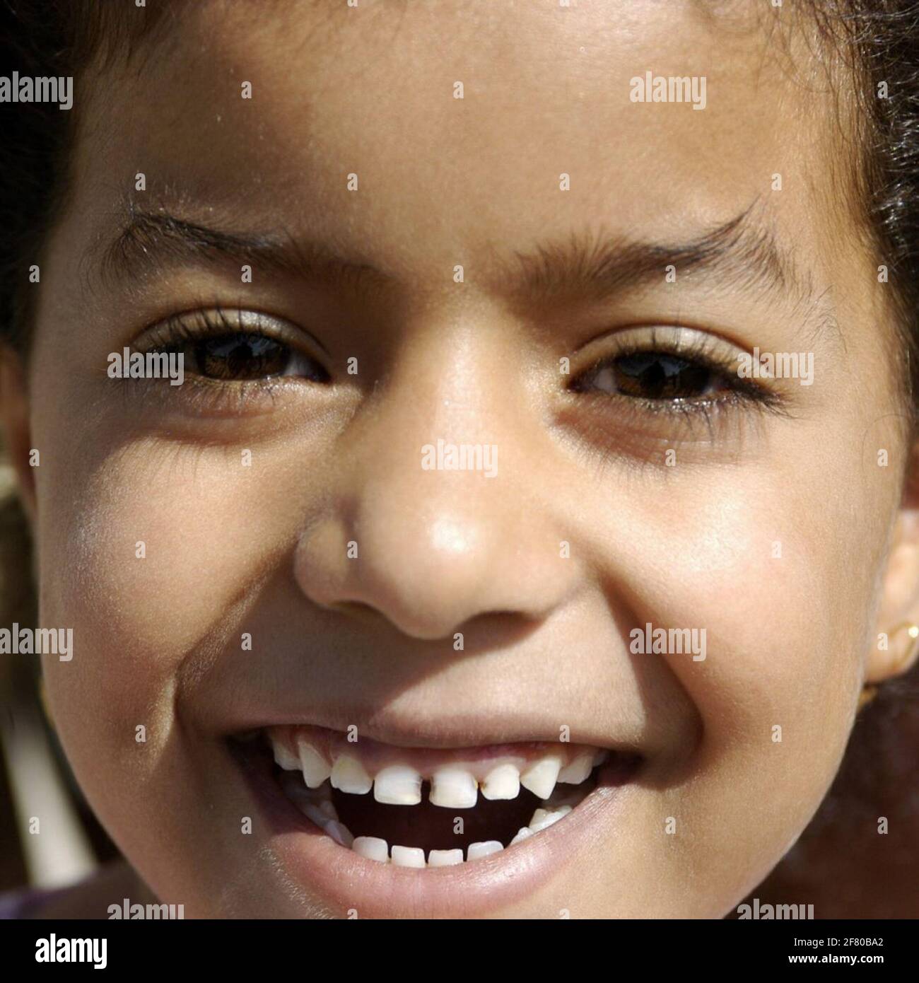 Closeup photo of an Iraqi girl Stock Photo - Alamy