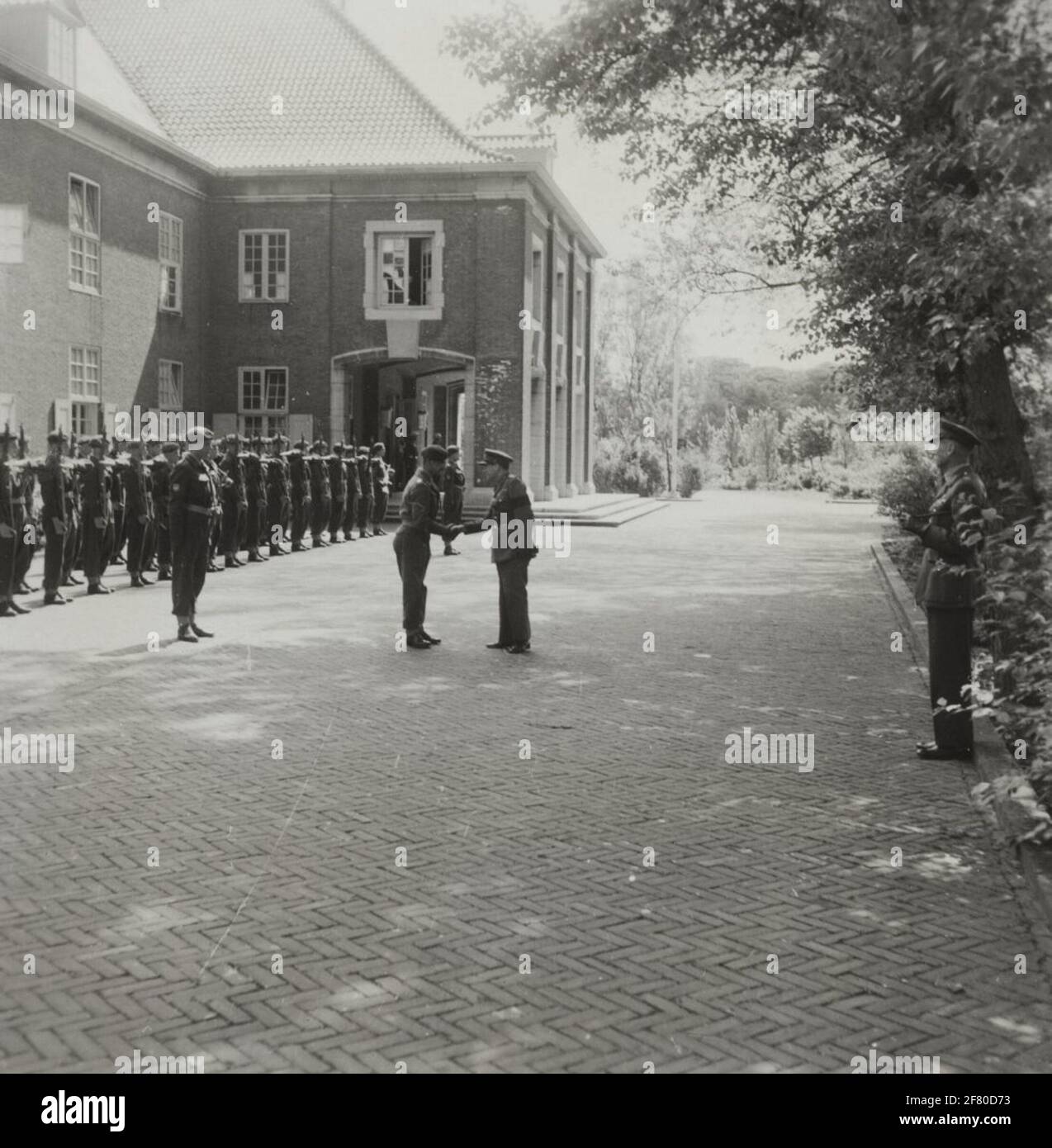 A visit from (probably) the British General Harding to the Princess ...