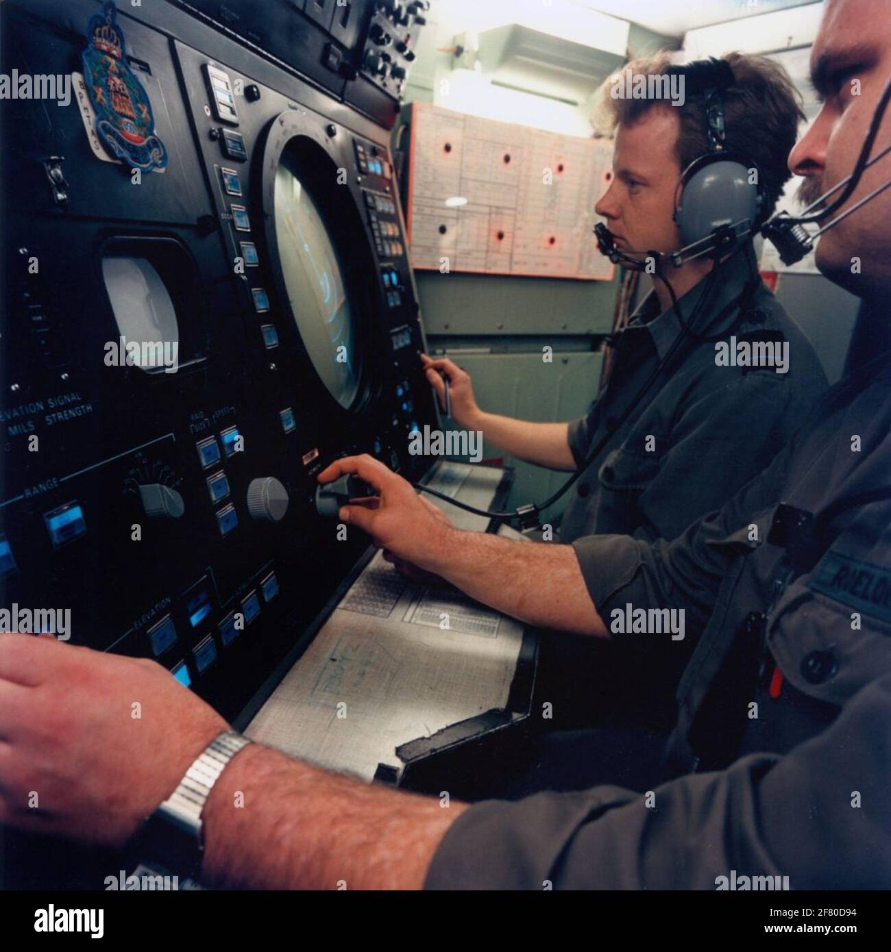 Radar control console hi-res stock photography and images - Alamy