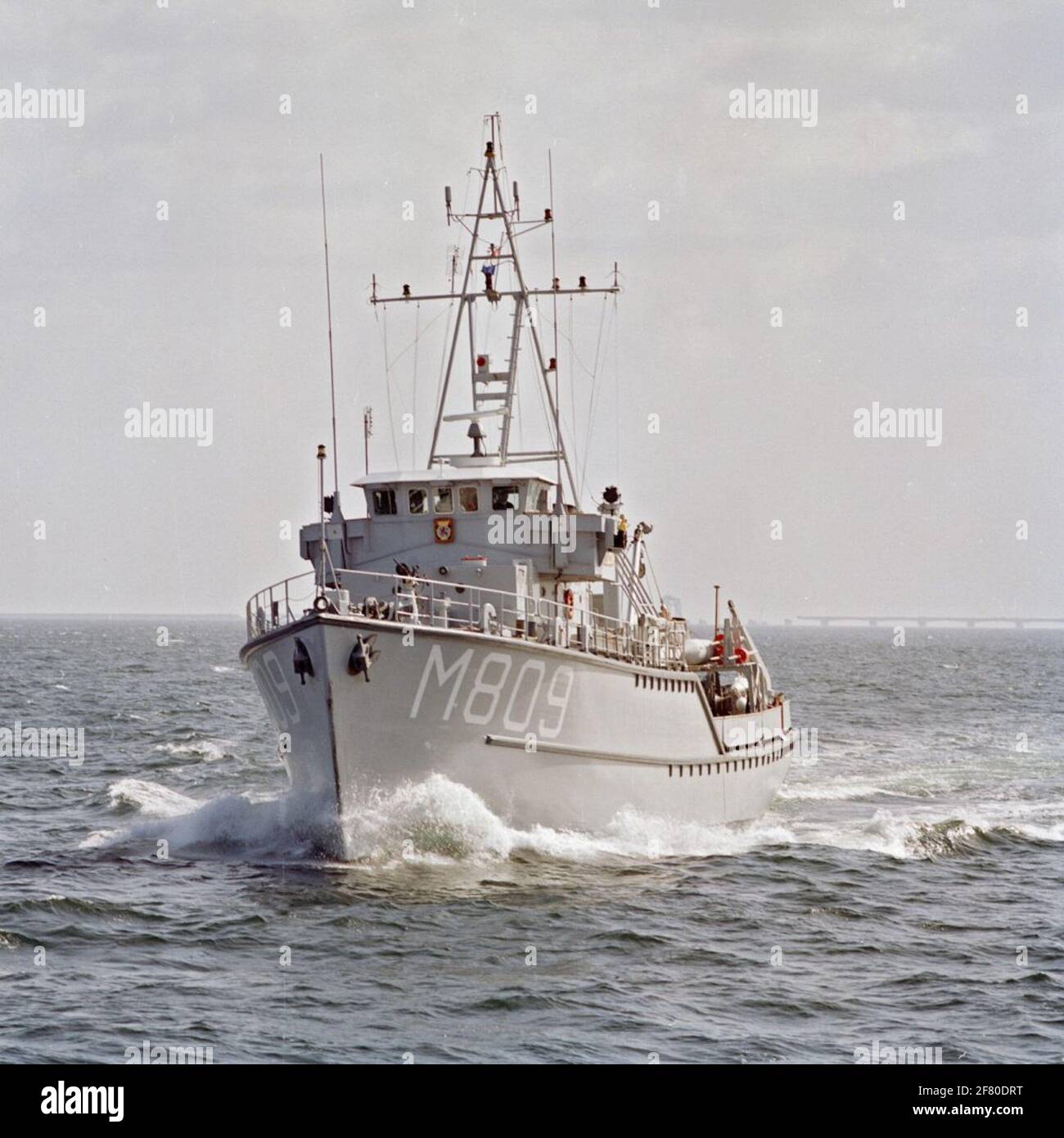 The coastal mine sweeper Hr.Ms. Naaldwijk (1955-1994 Stock Photo - Alamy