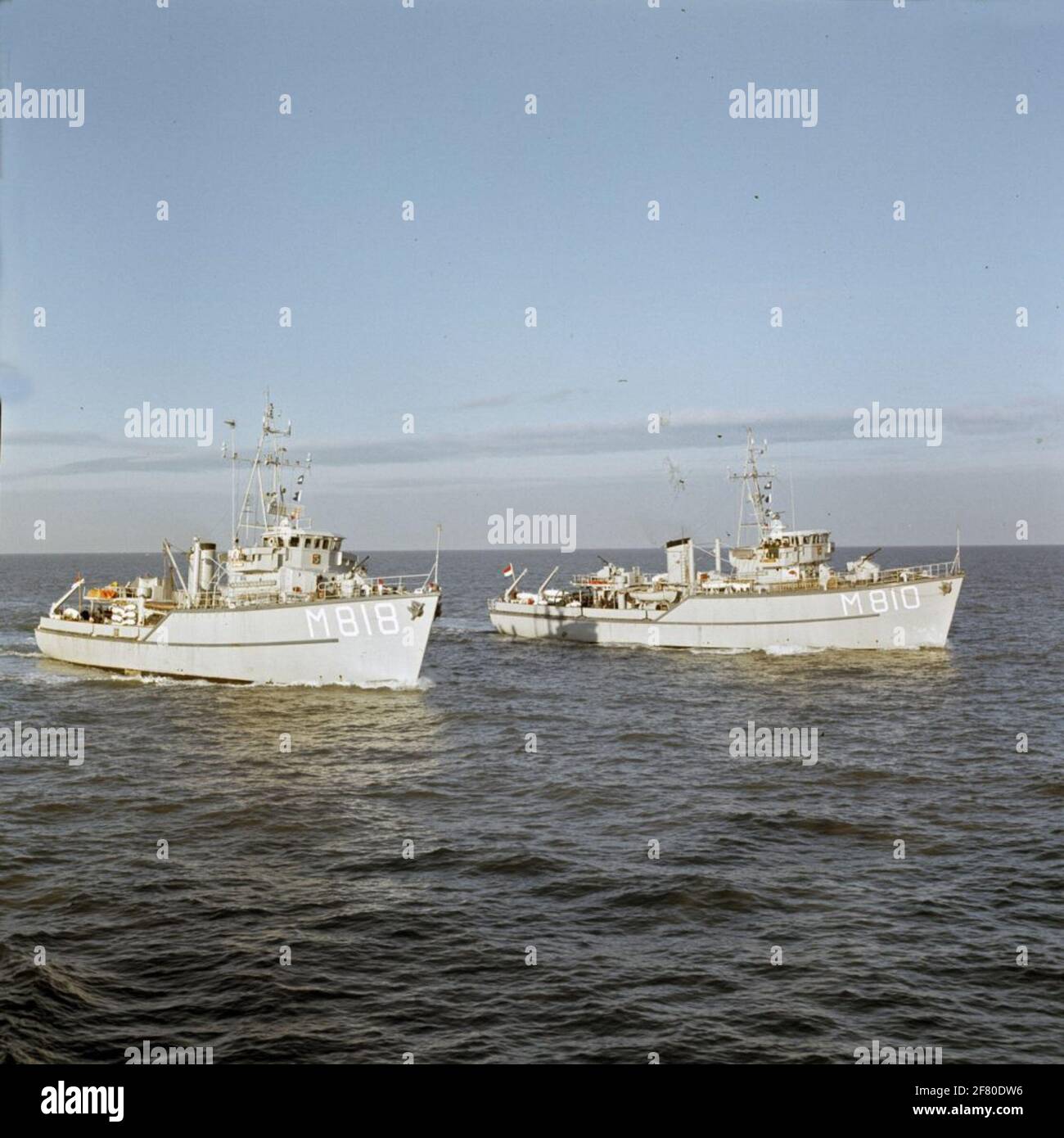 Royal navy mine sweepers hi-res stock photography and images - Alamy