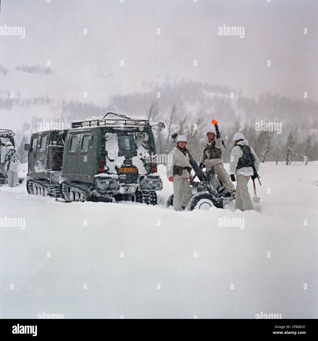 Training marines hi-res stock photography and images - Alamy