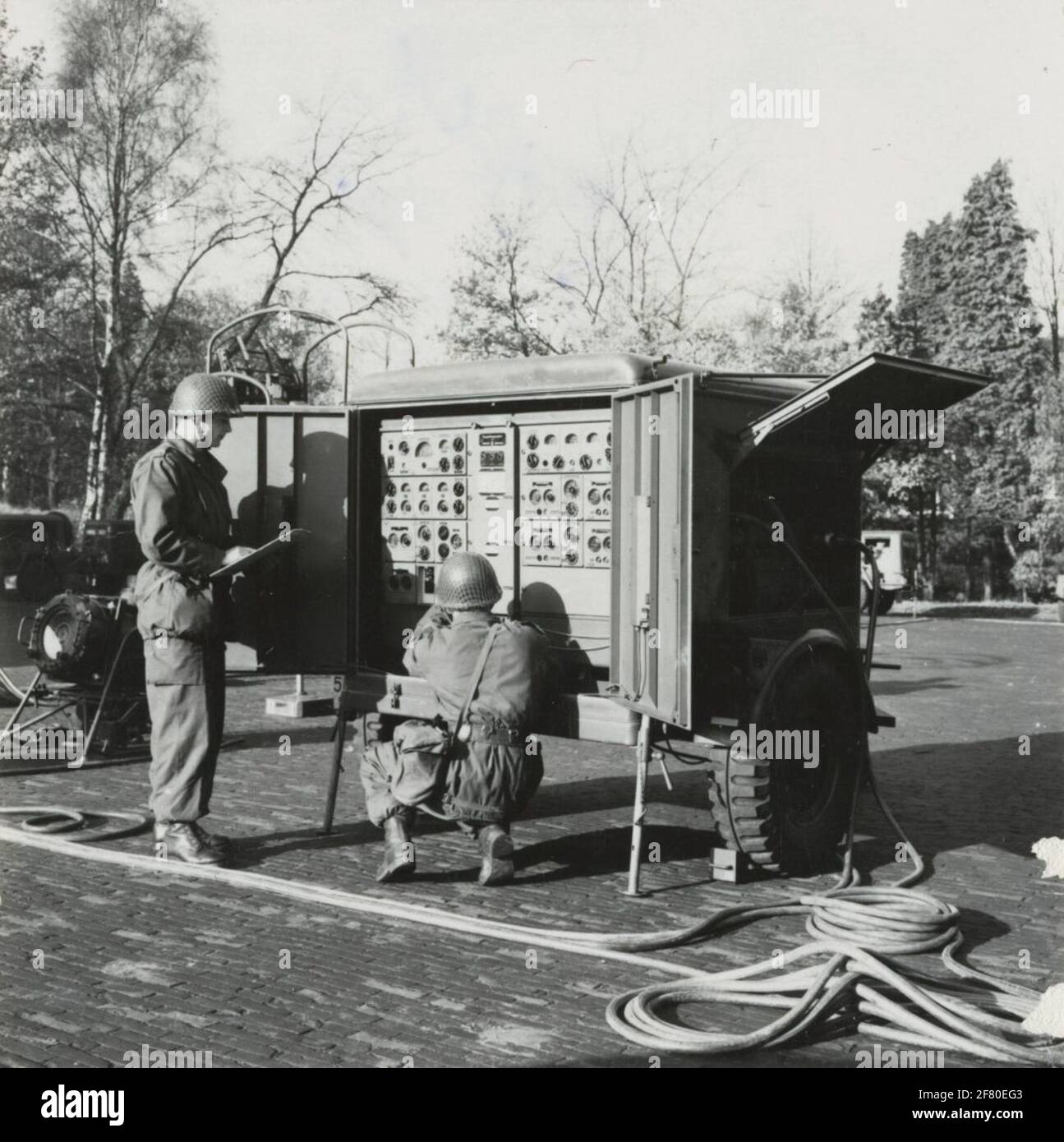 921 Light air target artillery department. Contraves calculator ...