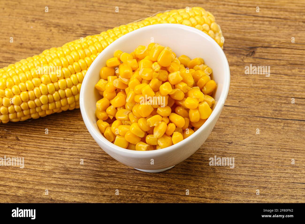 Sweet yellow corn grain in the bowl Stock Photo - Alamy