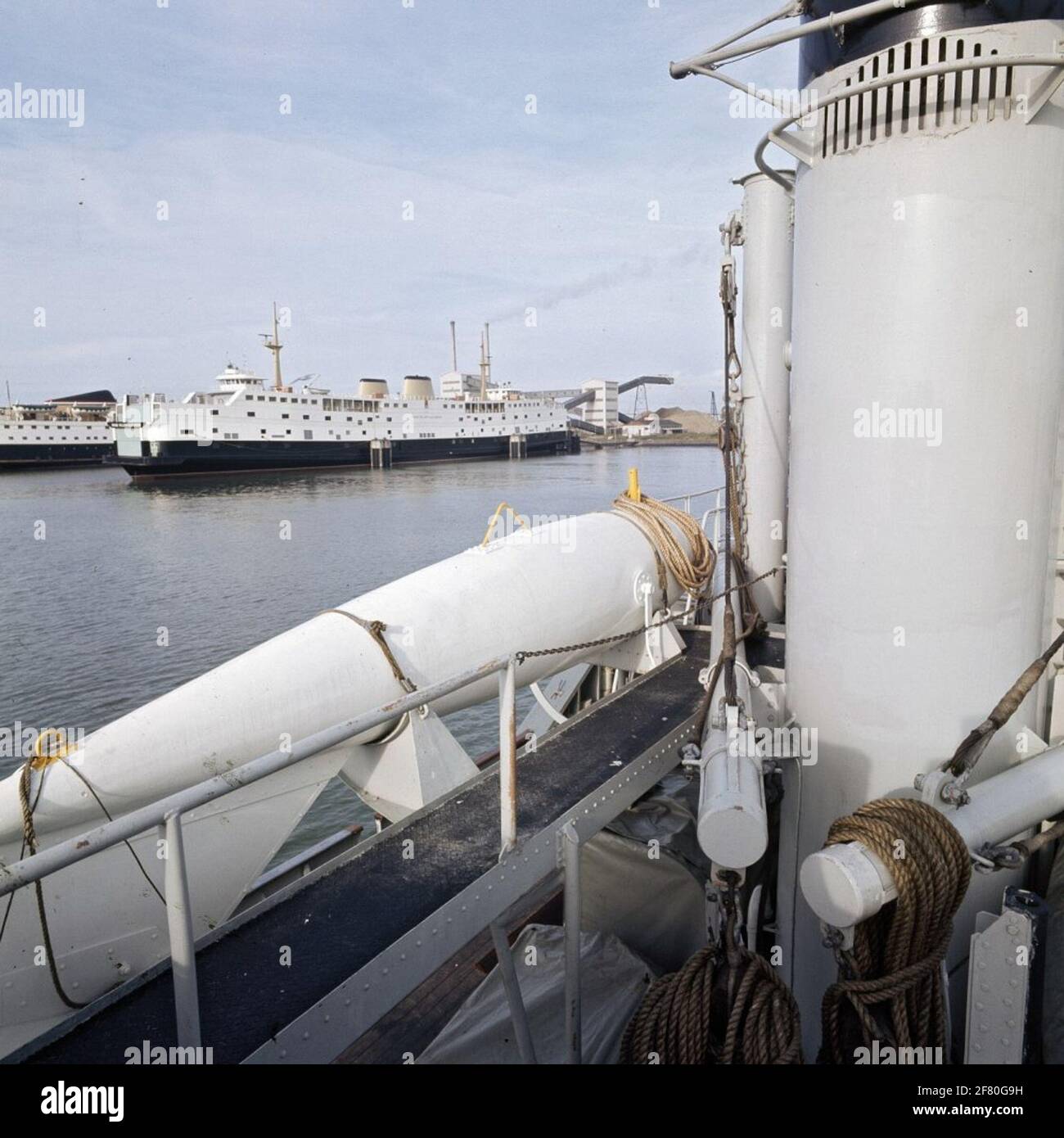 Coastal sweeper Hr.Ms. Gemert (EX-MSC 187, 1956-1993) in the port of ...