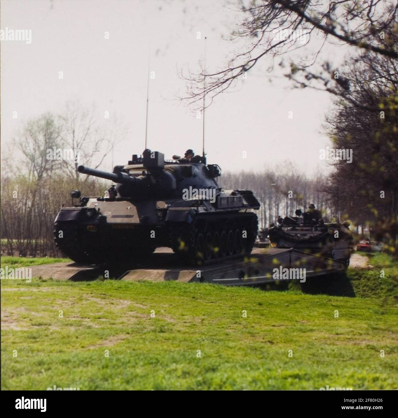 Tank bridge hi-res stock photography and images - Alamy