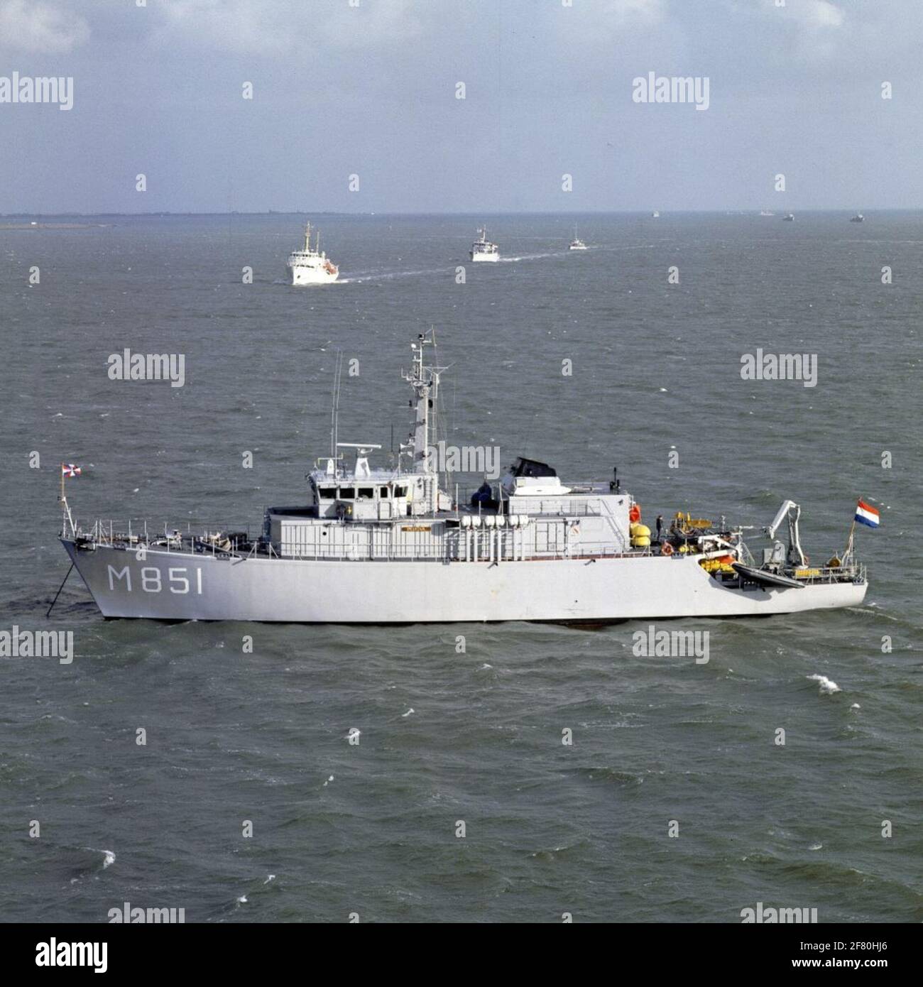 Minehunter hr hi-res stock photography and images - Alamy