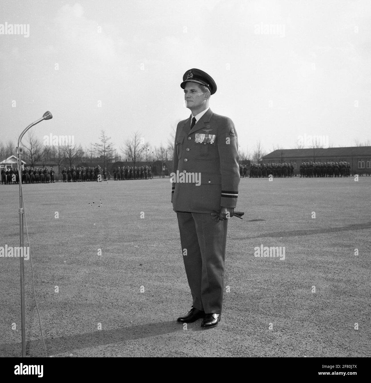 Command transfer.General Major kite A.L. COX transfers the command of ...