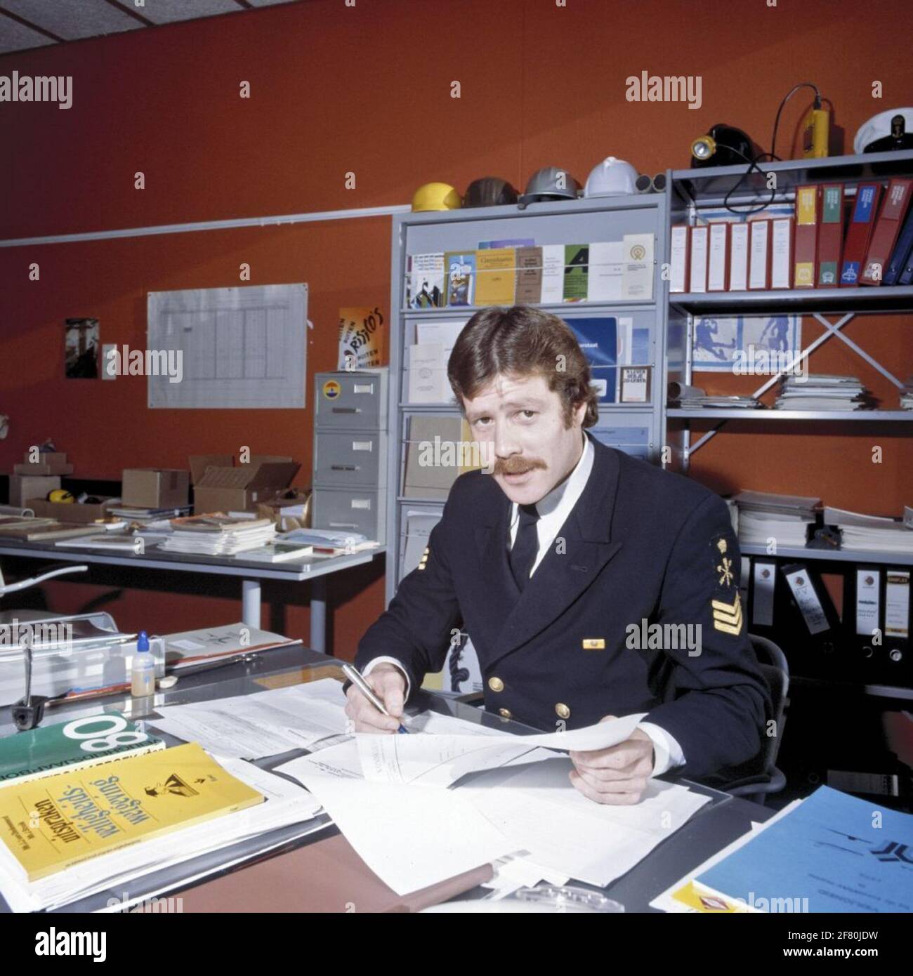 A sub-officer (SGT) in daily outfit Stock Photo - Alamy