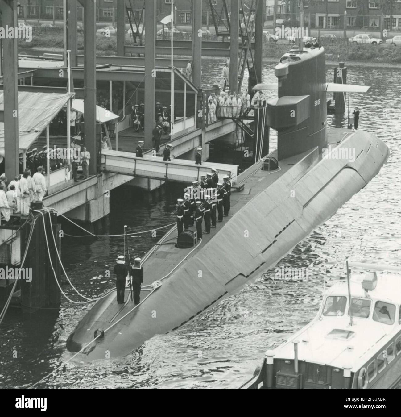 Communication at the Rotterdam Drying Dock Society of Hr.Ms. Swordfish ...