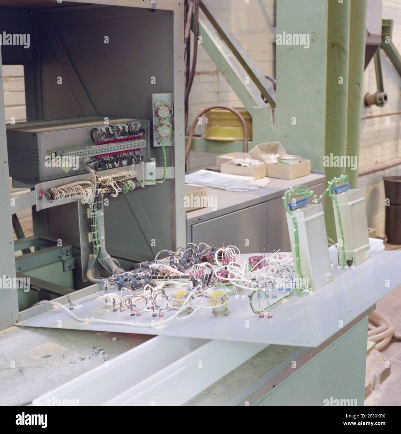 Equipment for testing sonar equipment at the arms shops (BW) in Den ...
