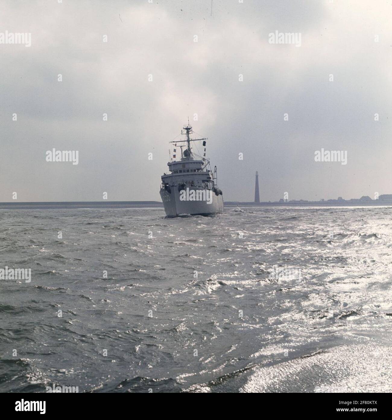 HR.MS support vessel. Mercuur (1973-1987) (formerhr.ms. Fearless, M 886 ...