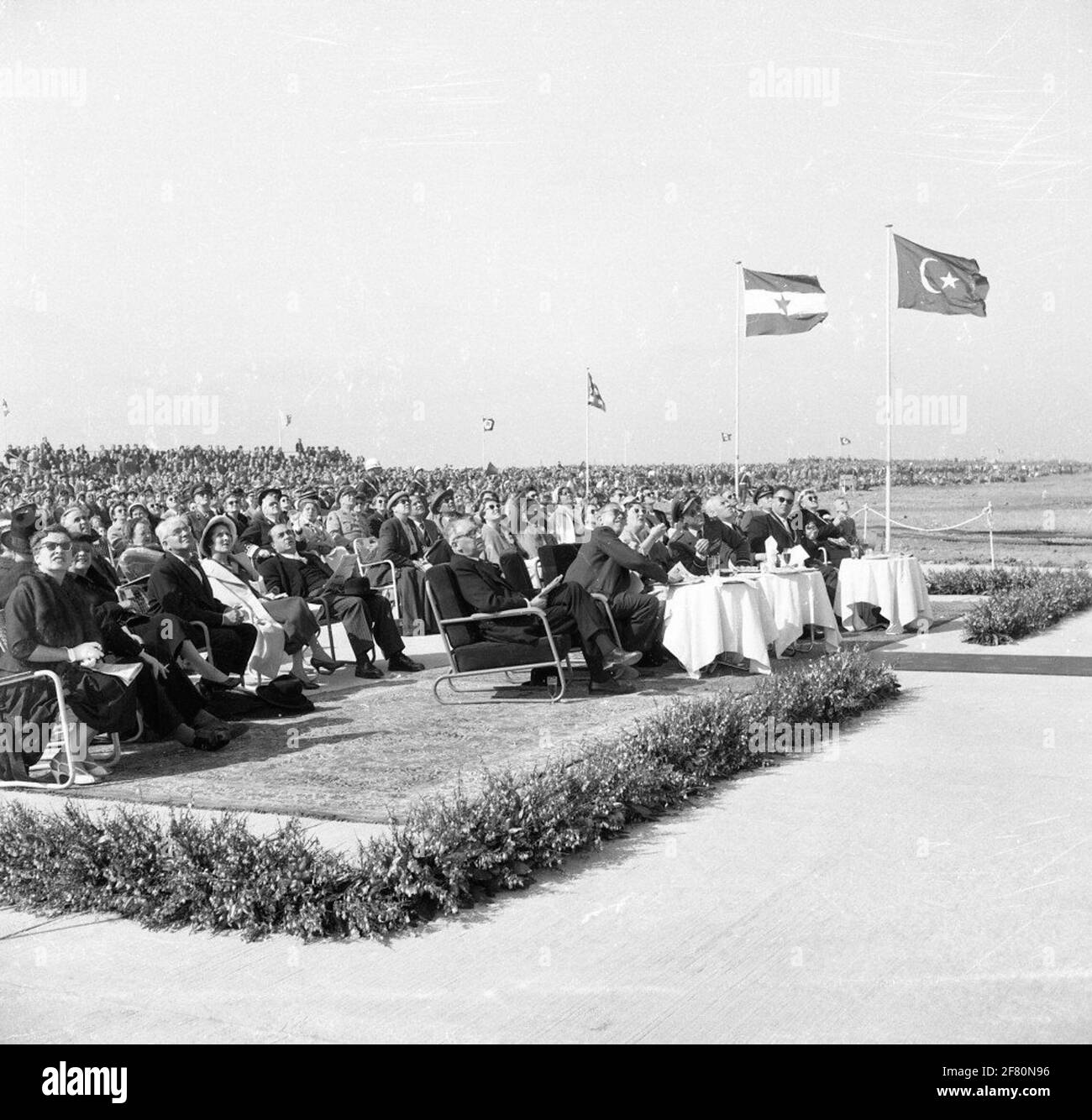 Vliegshow hi-res stock photography and images - Alamy