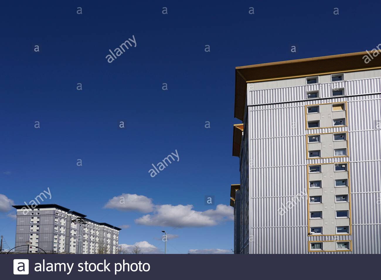 Wester hailes tower block hi-res stock photography and images - Alamy