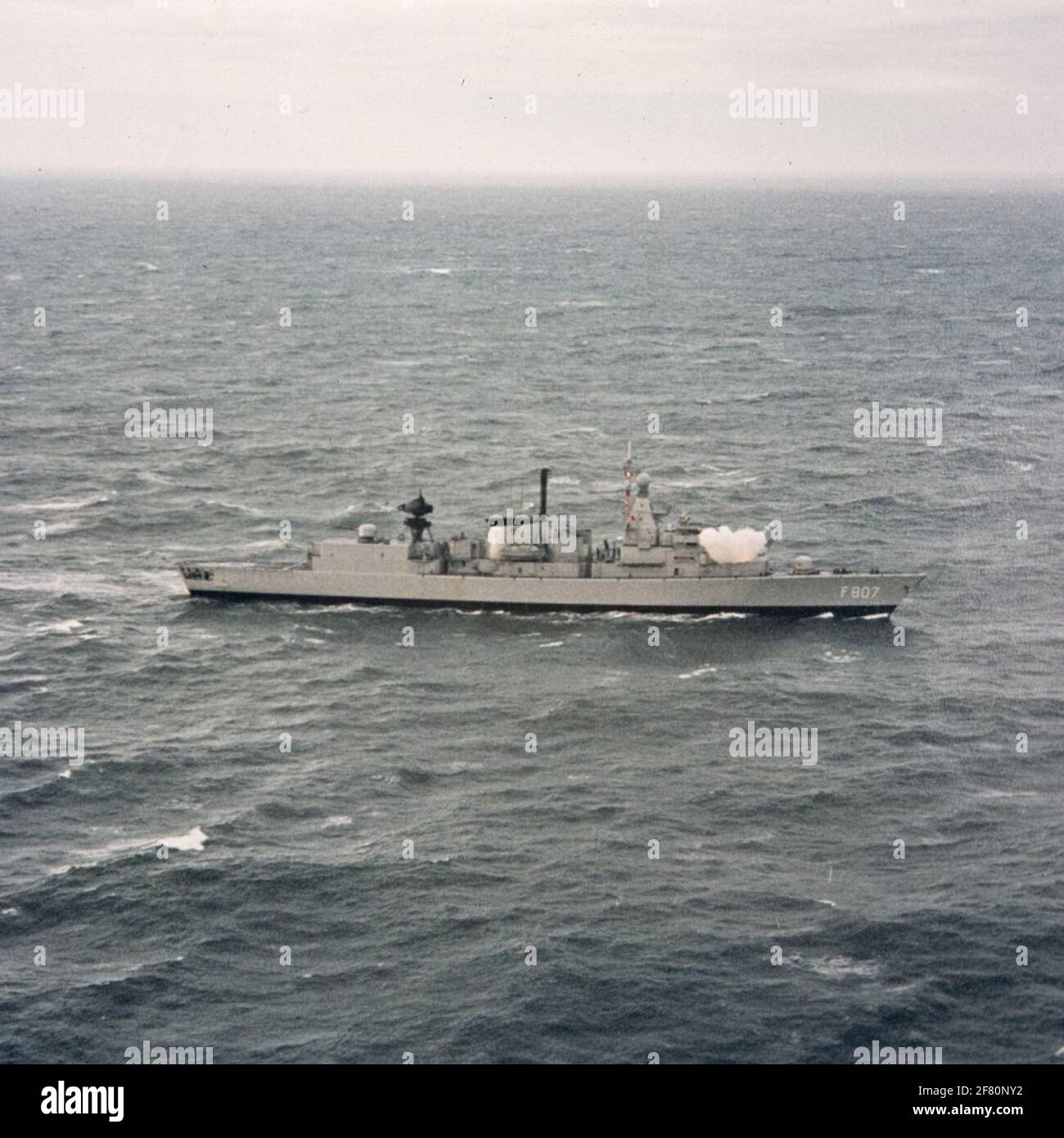 Frigate kortenaer hi-res stock photography and images - Alamy