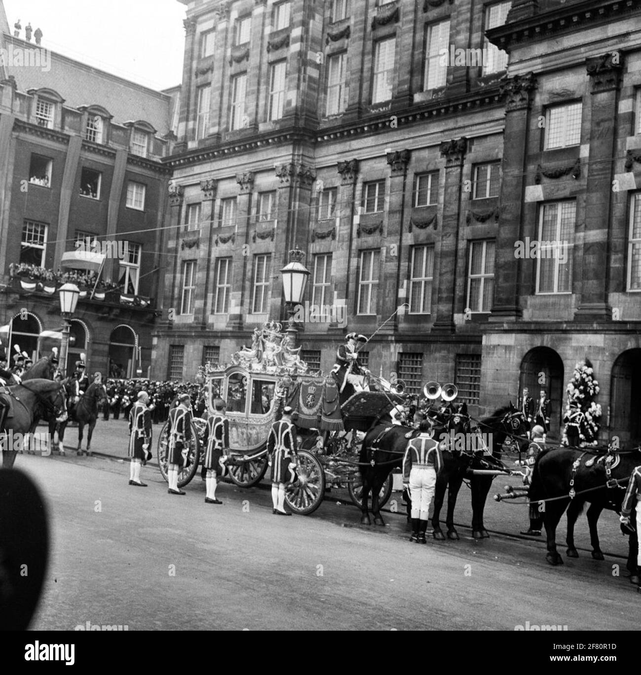 Royal couple procession Black and White Stock Photos & Images - Alamy