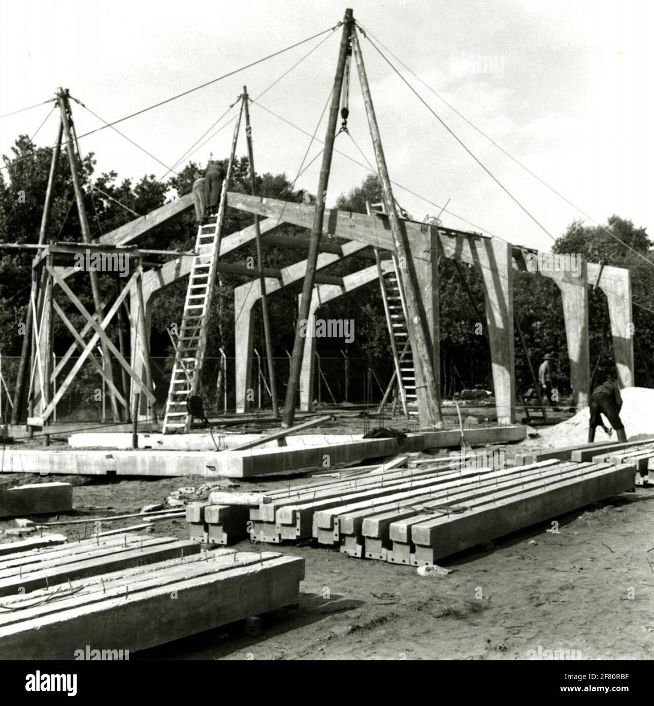 A recording of the construction of the bulk warehouse Stock Photo - Alamy