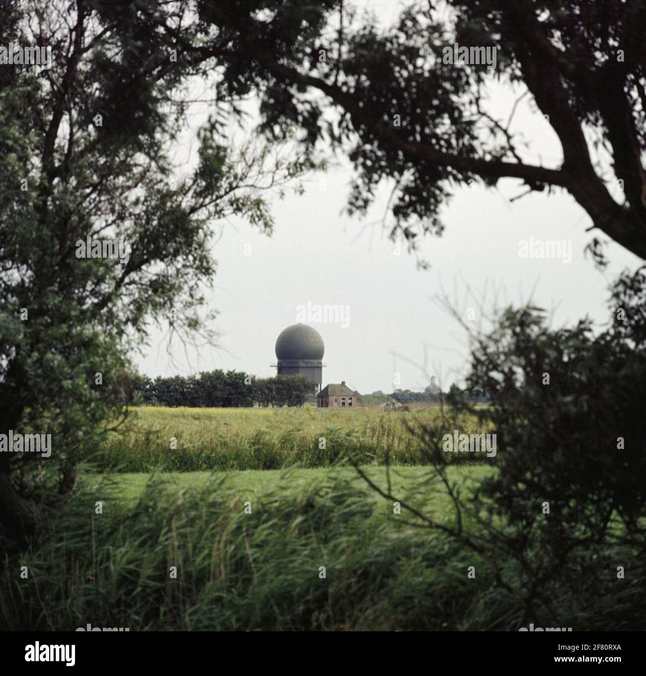 The Medium Power Radar (MPR) taken in 1976 (MPR), an ARES 3-D Radar ...