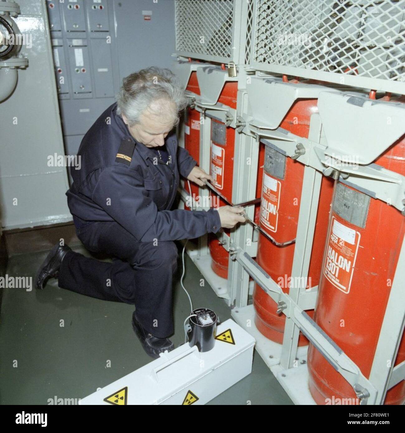 Halon bottles hi-res stock photography and images - Alamy