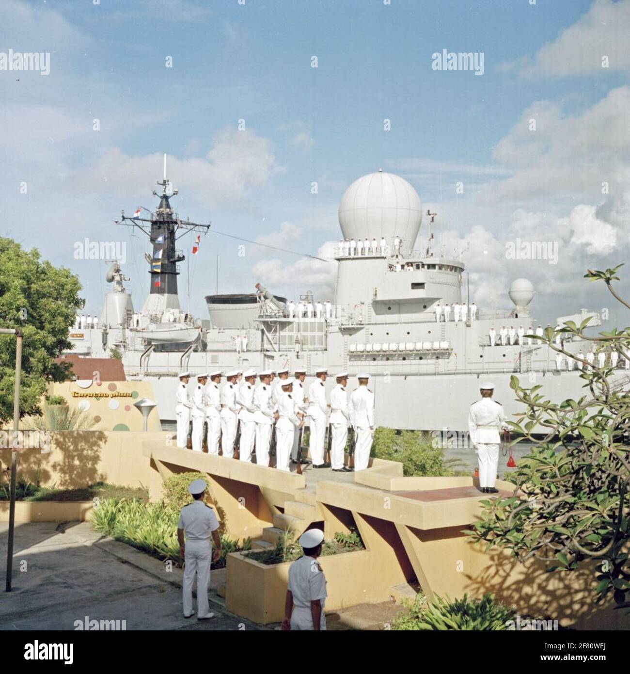 Hr.ms. Tromp GW frigate (1975-1999); Entry St. Annabay Willemstad ...