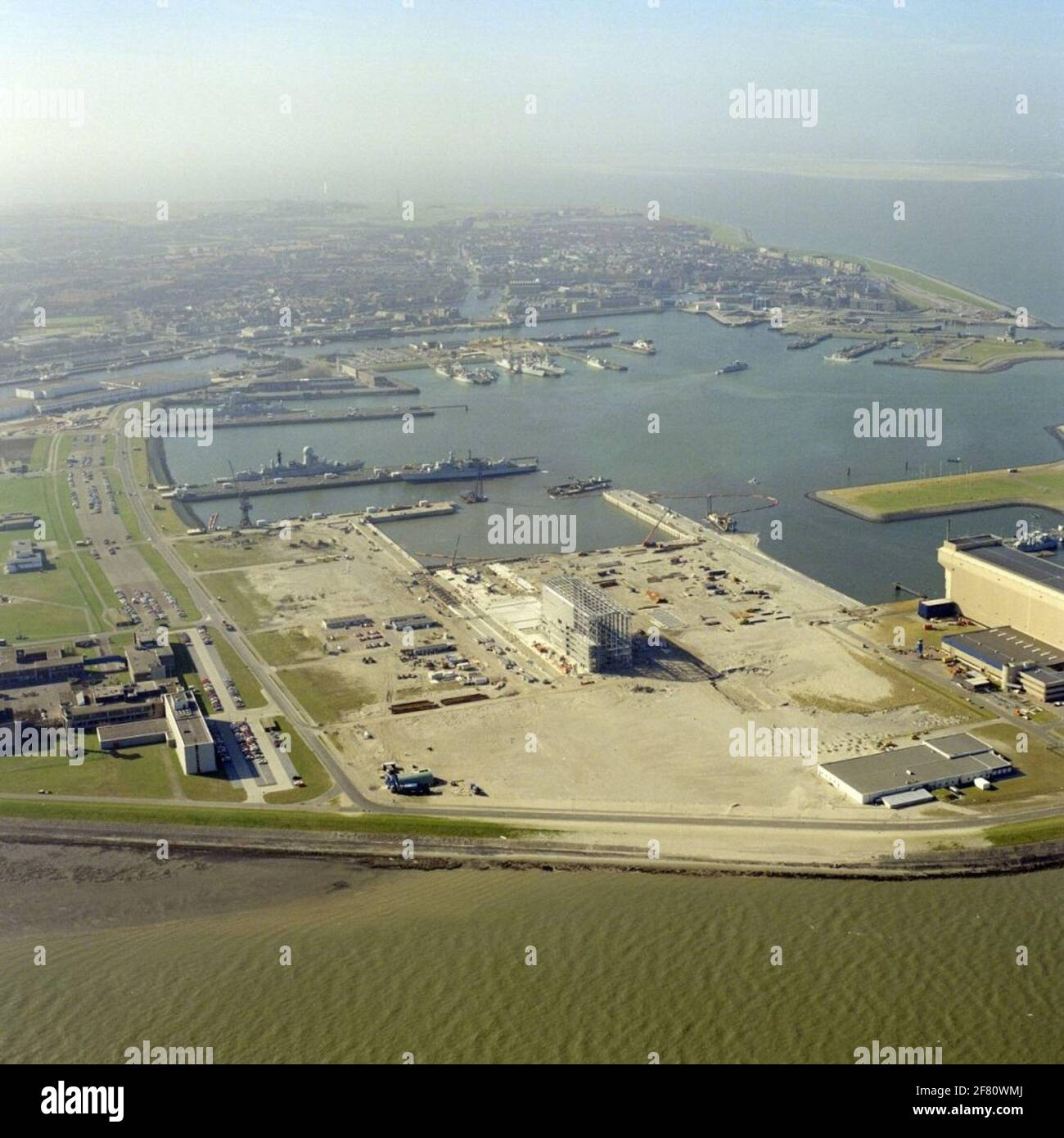 Aerial view of the port of Den Helder (March 1990) with O.A. a GW ...