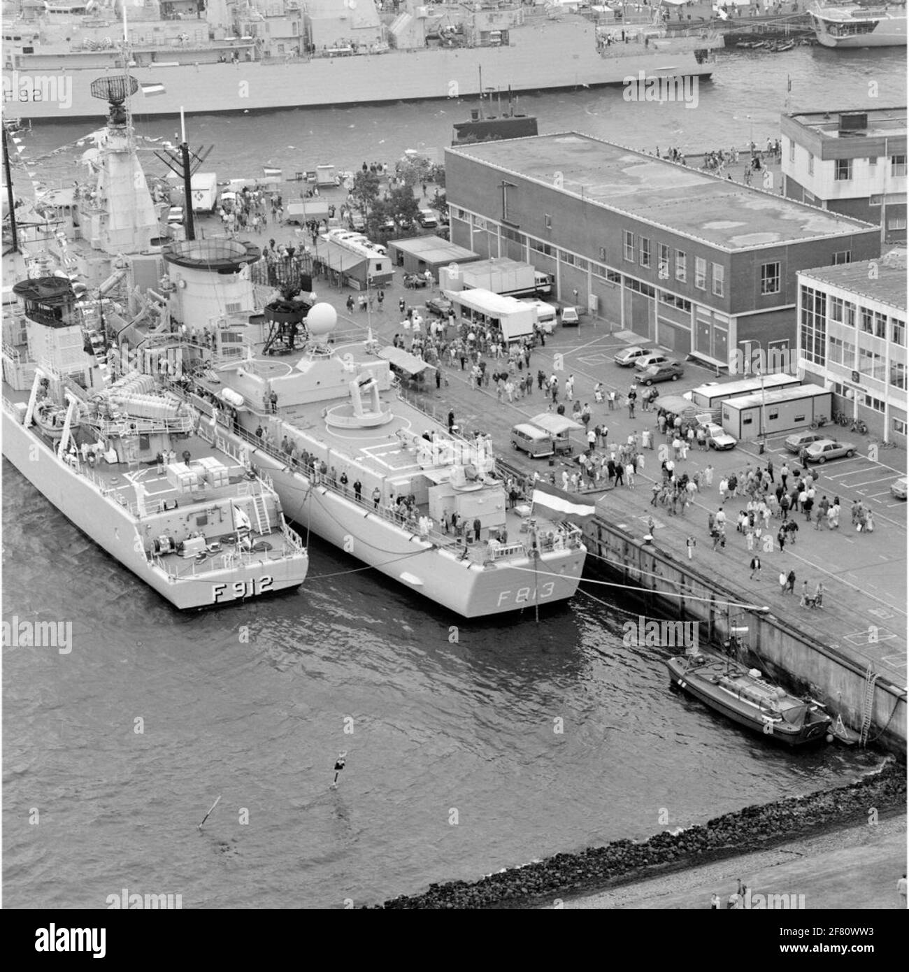 Hms boxer hi-res stock photography and images - Alamy