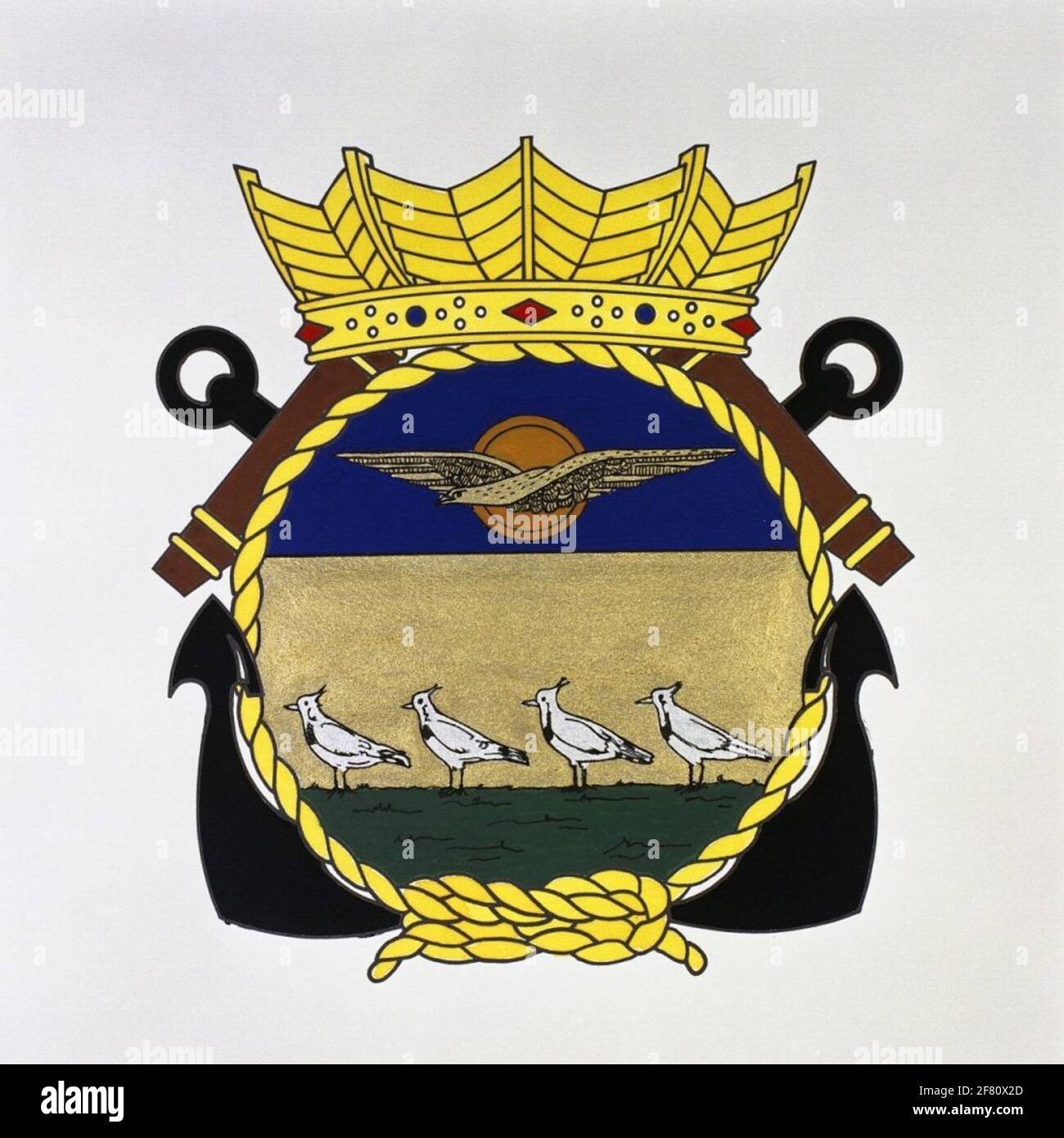 Mahu. The emblem is the family crest of Sergeant-kite P. Mahu (1917 ...