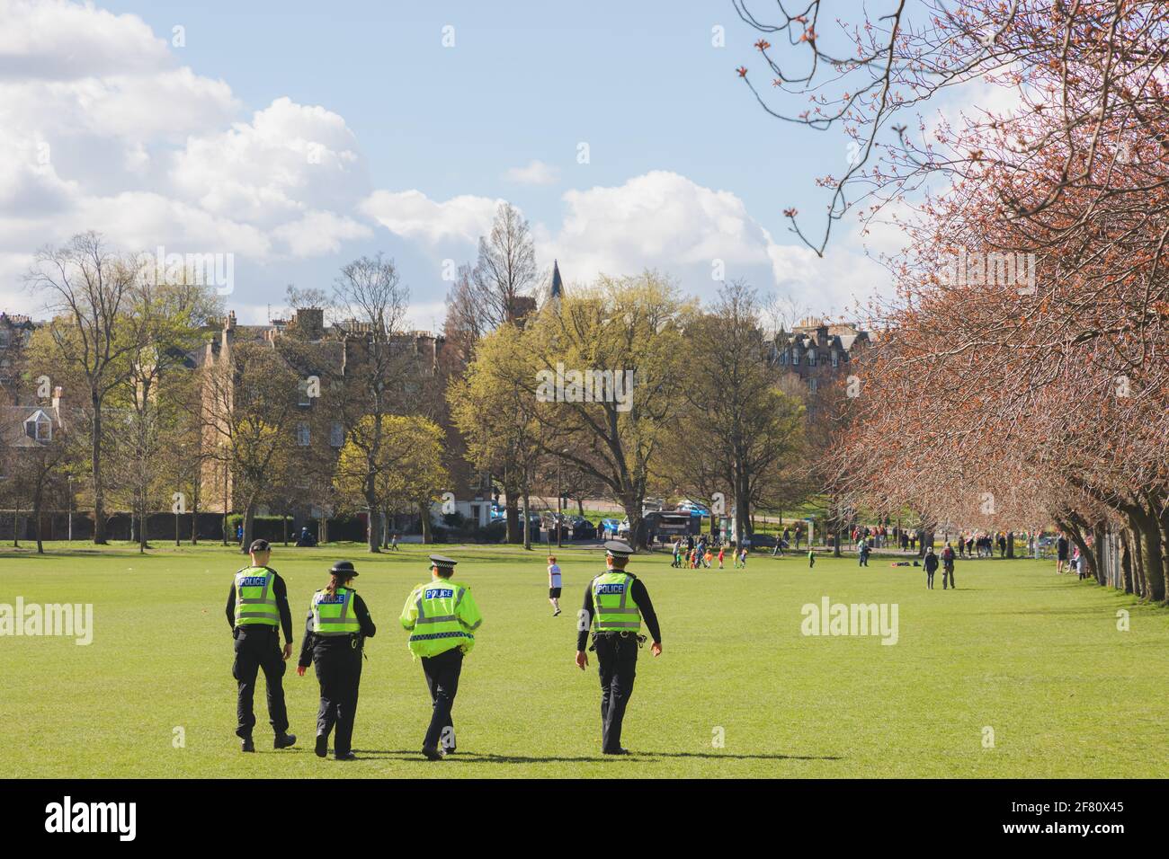 Scottish police hi-res stock photography and images - Alamy