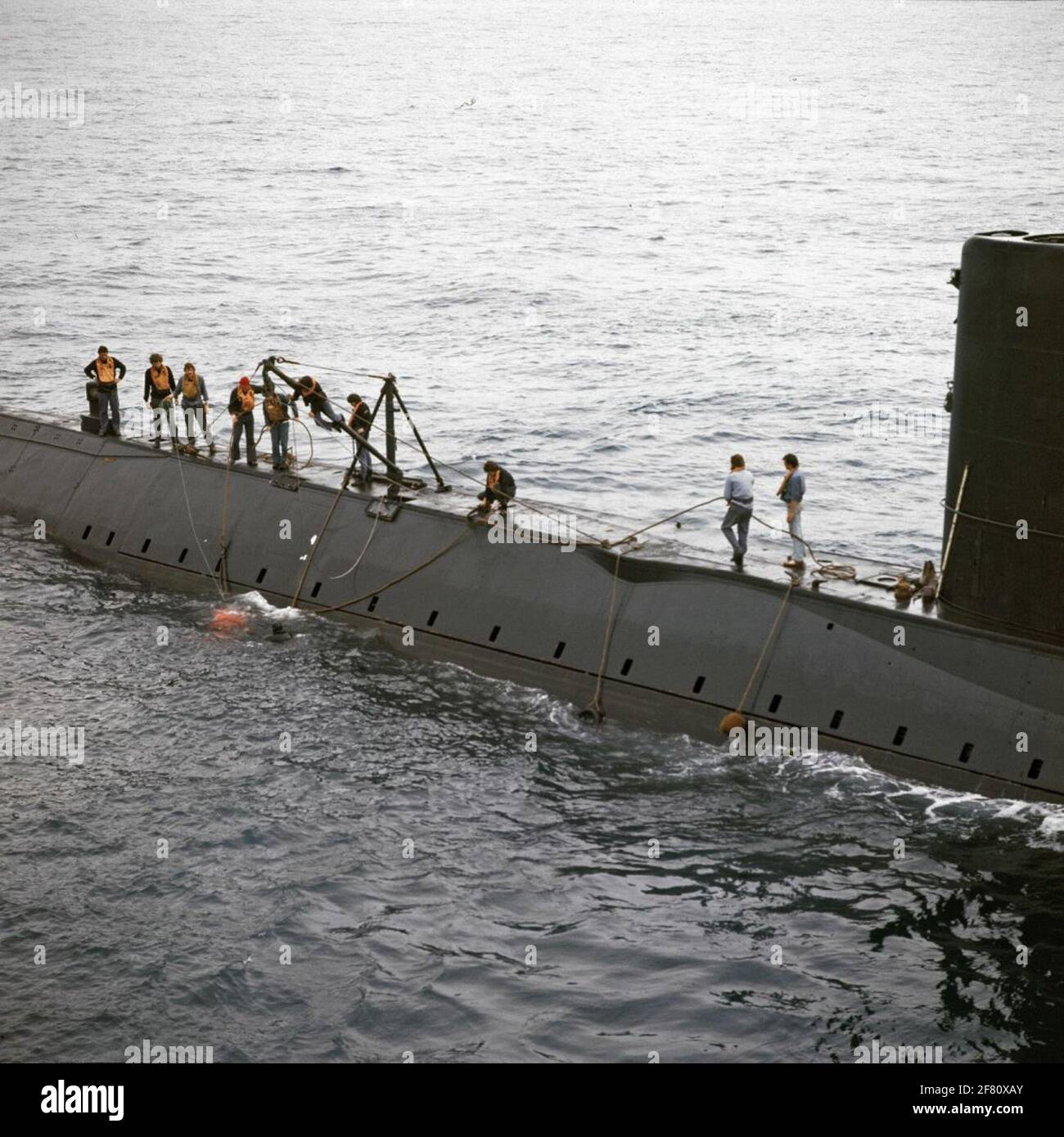 The submarine Hr.Ms. Tuna (1966-1991) in the weather with an exercise ...